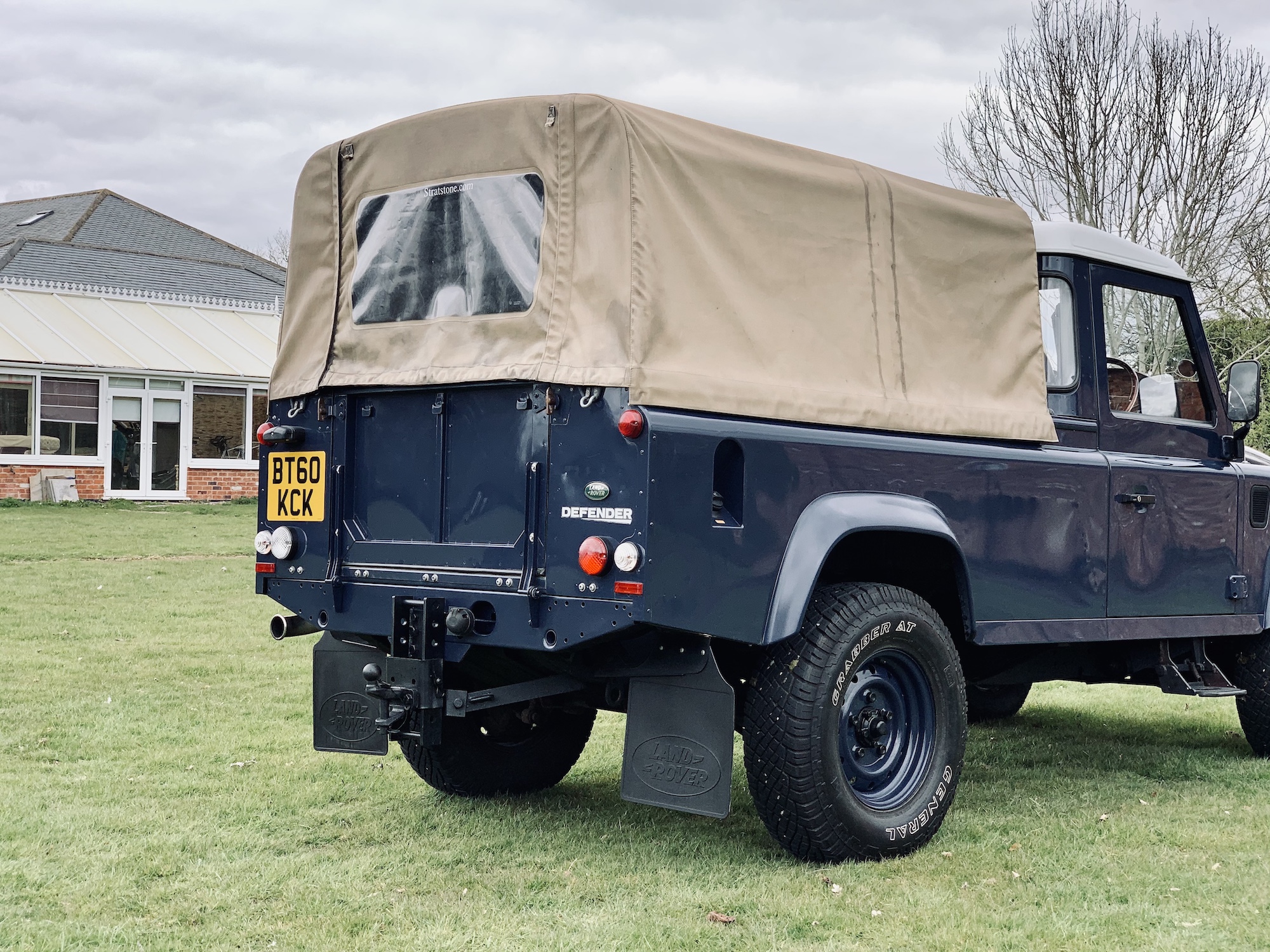 2011 LAND ROVER DEFENDER 110 SINGLE CAB PICKUP