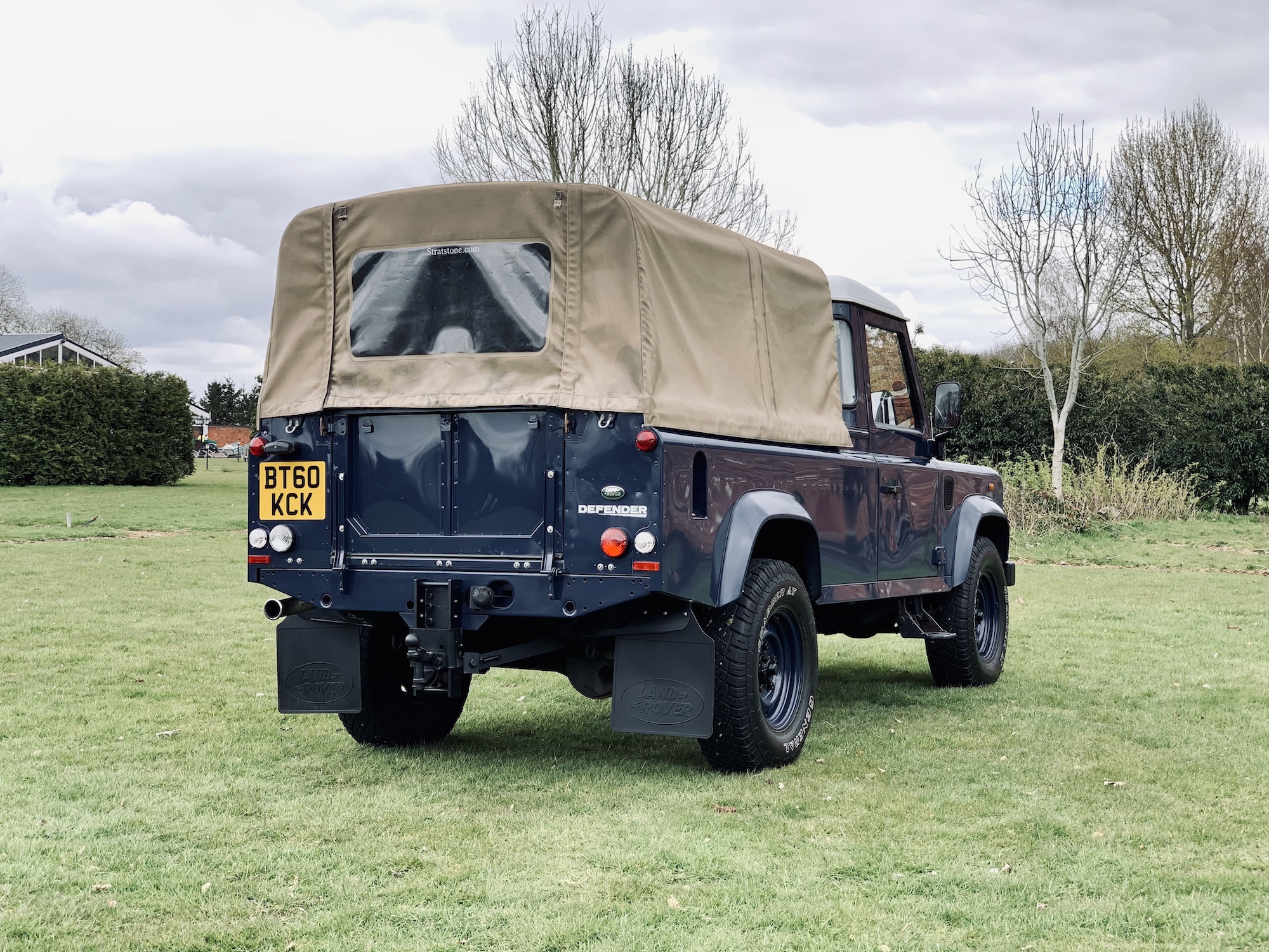 2011 LAND ROVER DEFENDER 110 SINGLE CAB PICKUP