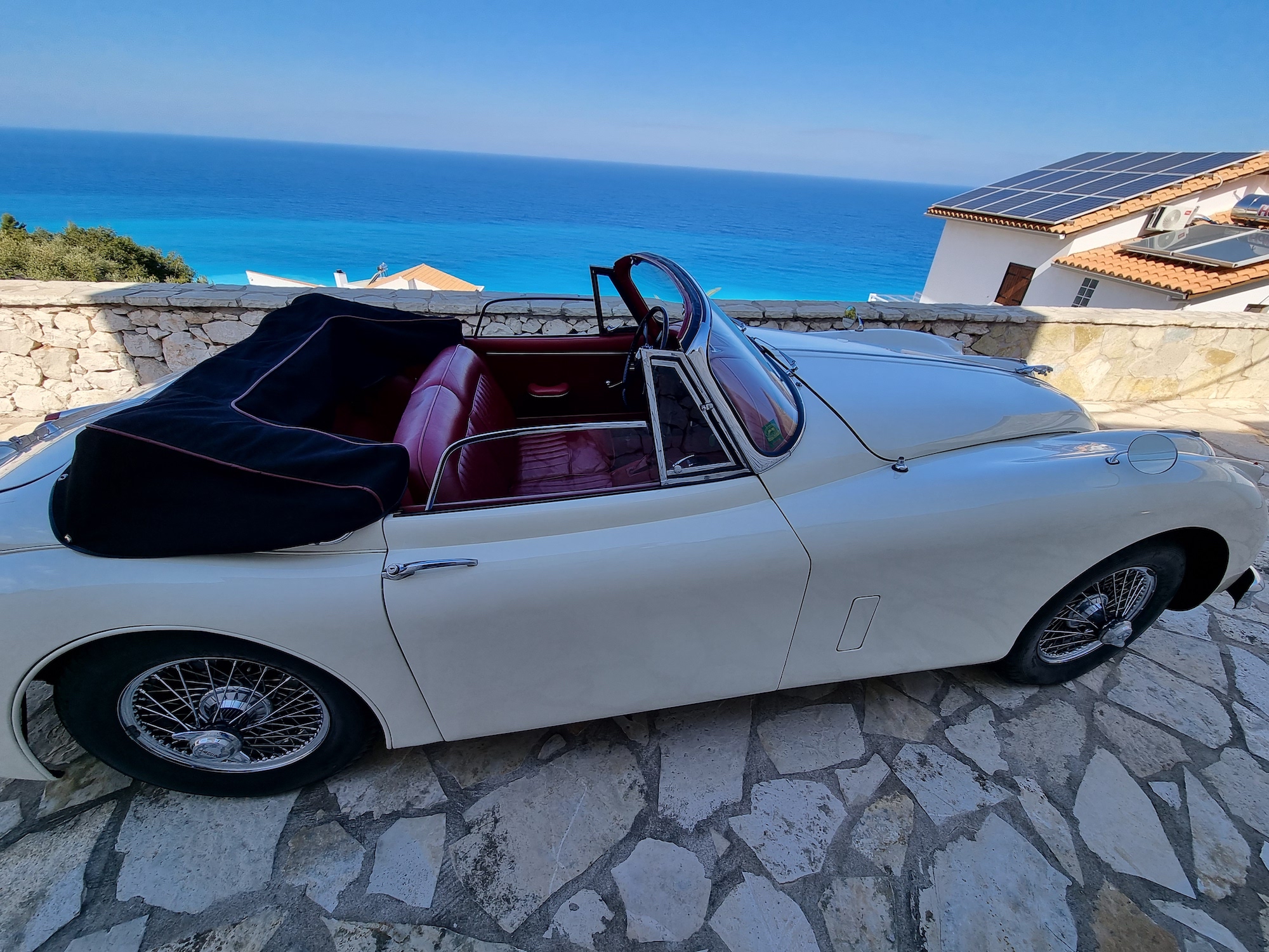 1959 JAGUAR XK150 DHC
