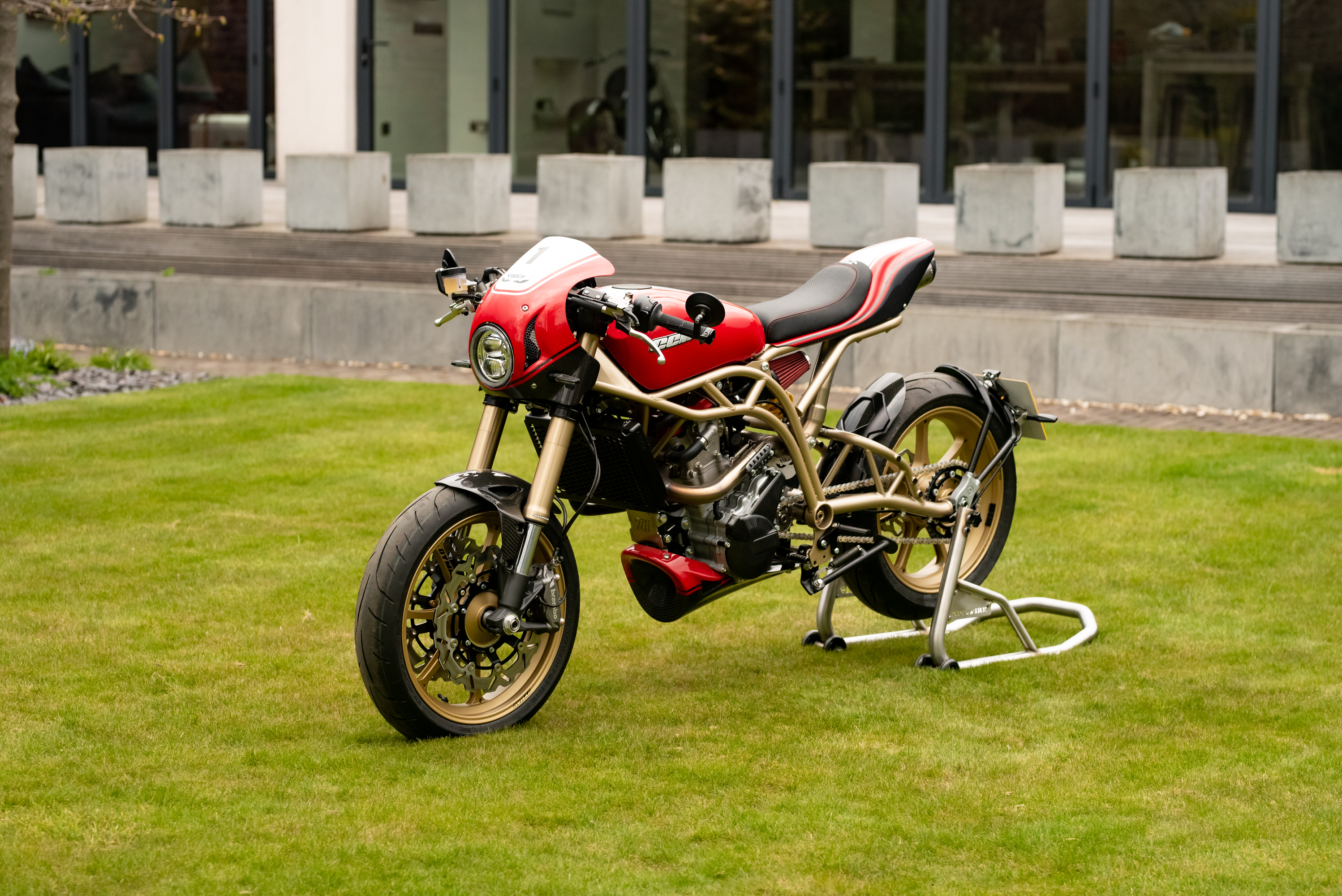 2021 CCM SPITFIRE FOGGY S EDITION - NEVER RIDDEN