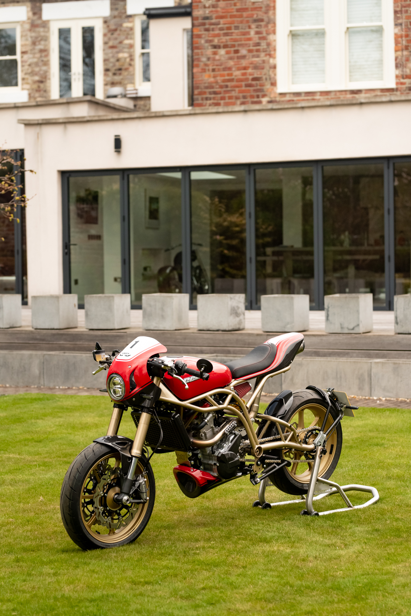 2021 CCM SPITFIRE FOGGY S EDITION - NEVER RIDDEN