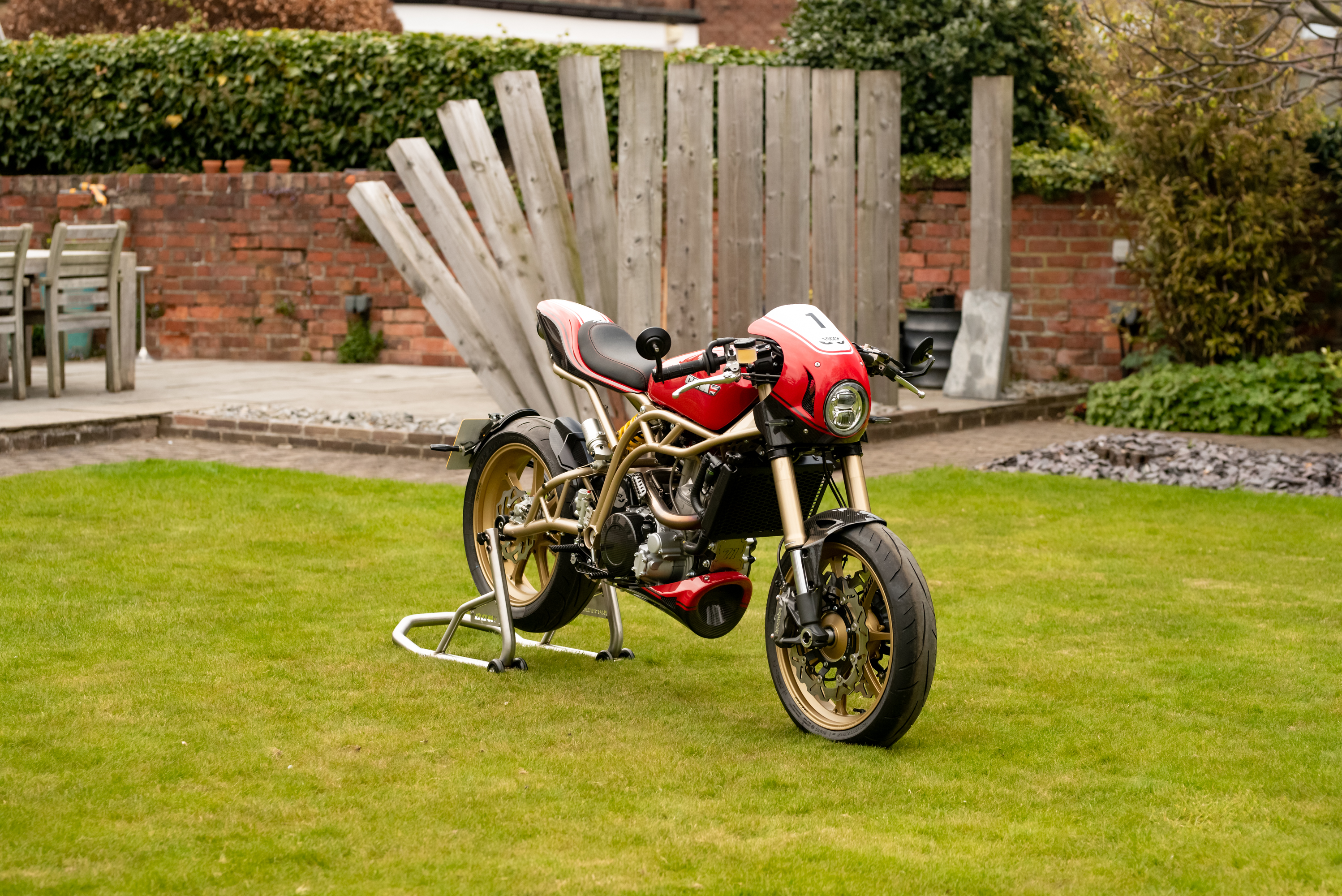 2021 CCM SPITFIRE FOGGY S EDITION - NEVER RIDDEN