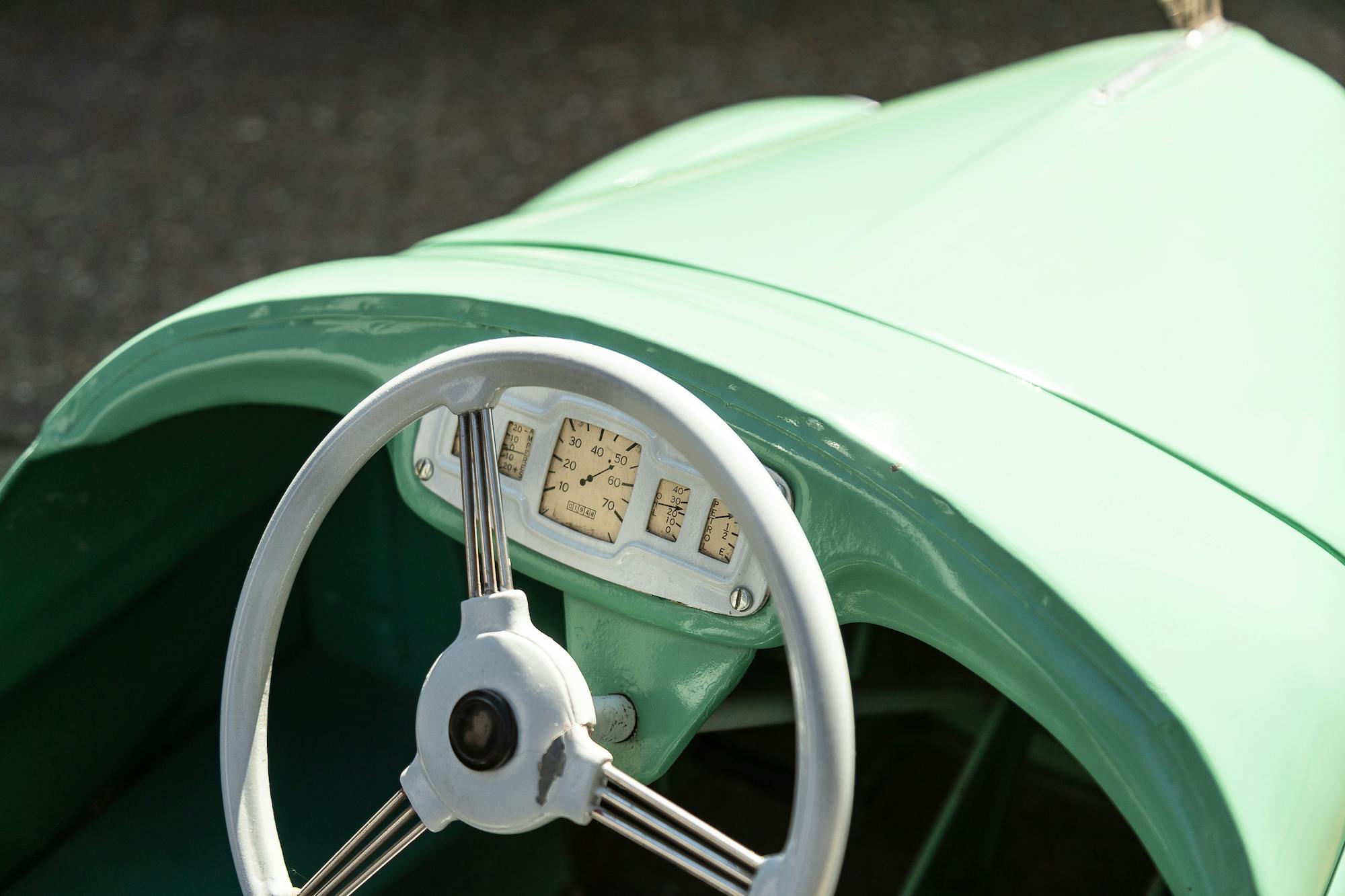 AUSTIN J40 PEDAL CAR