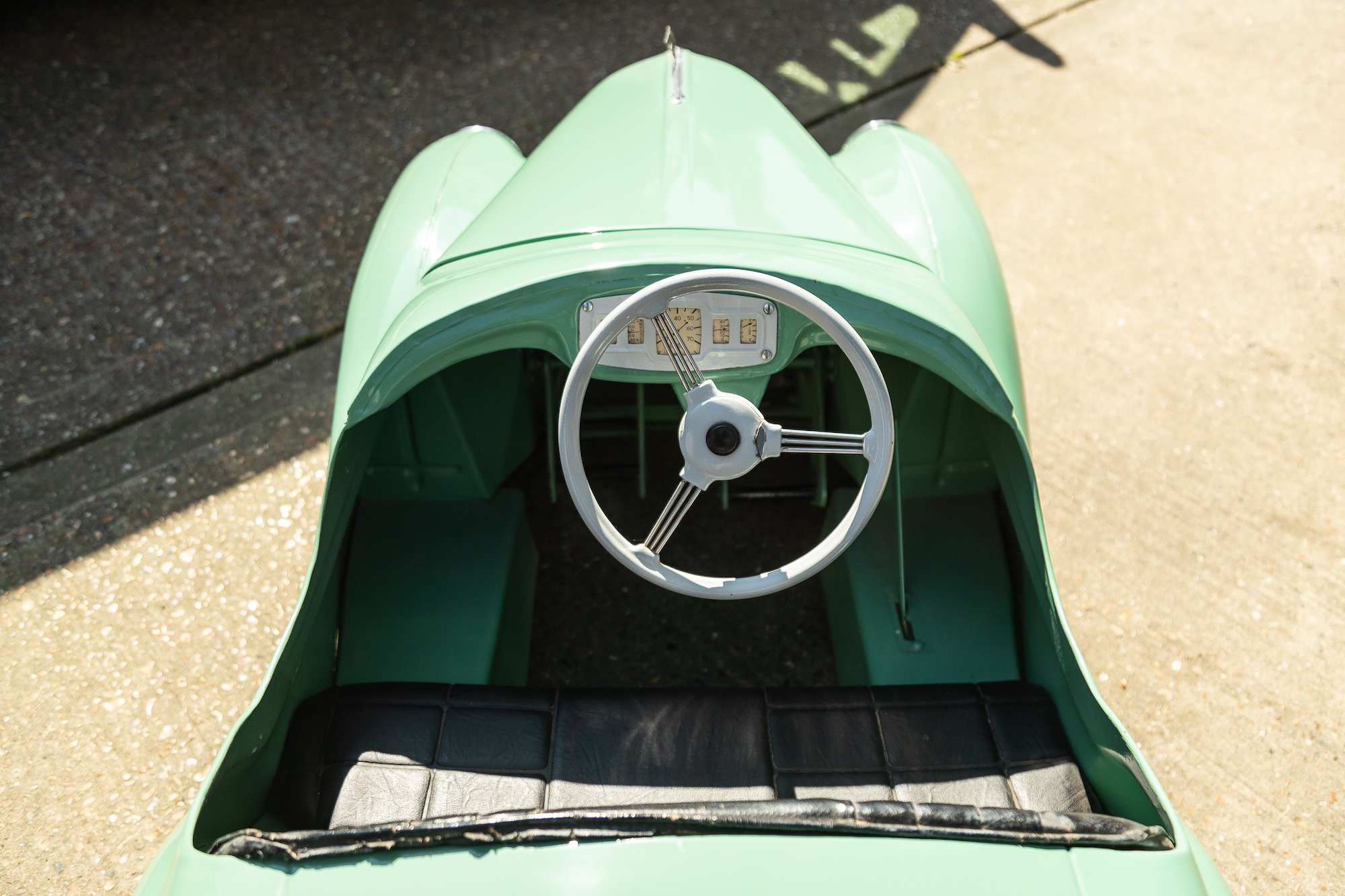 AUSTIN J40 PEDAL CAR