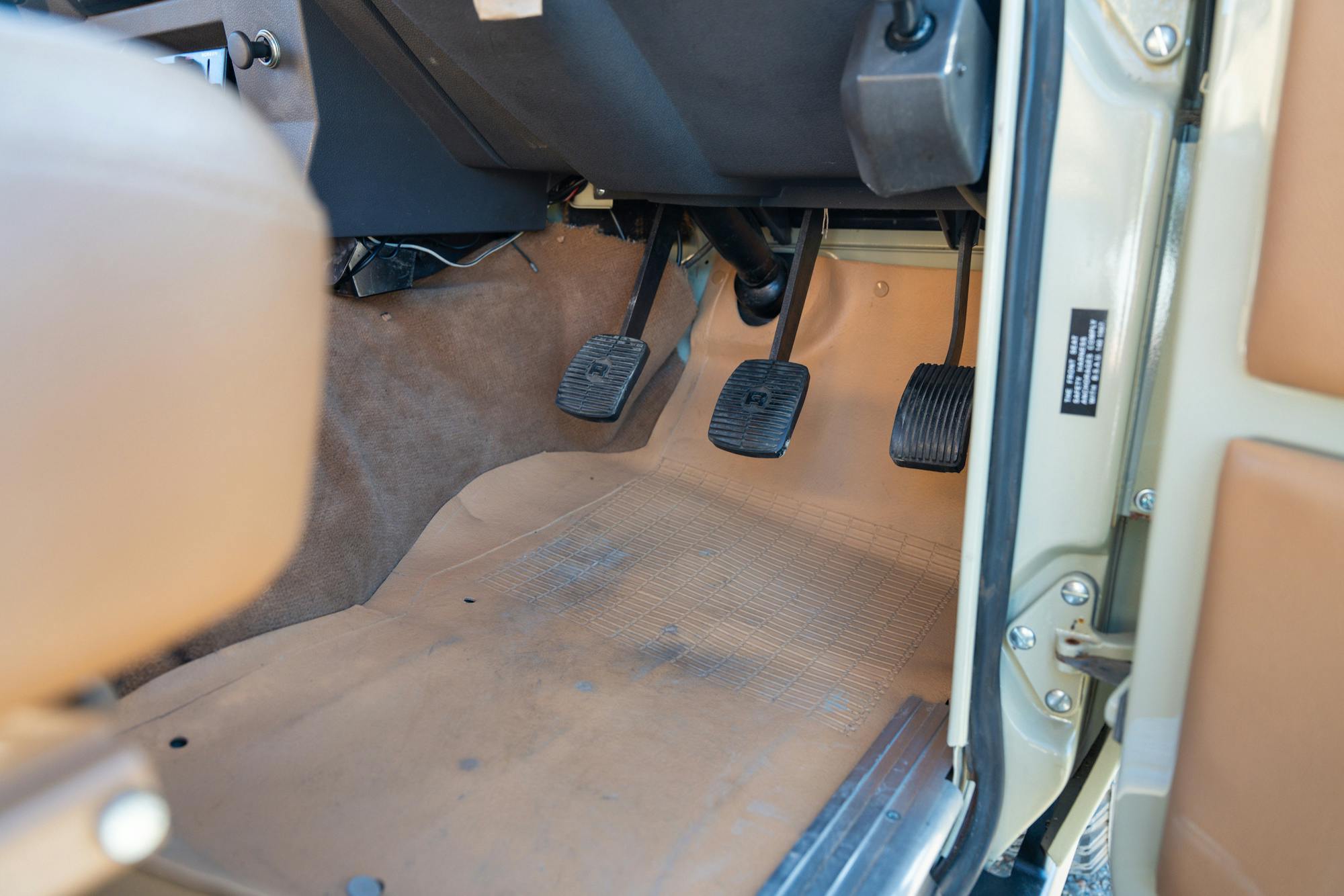 1973 RANGE ROVER CLASSIC 2 DOOR - SUFFIX B