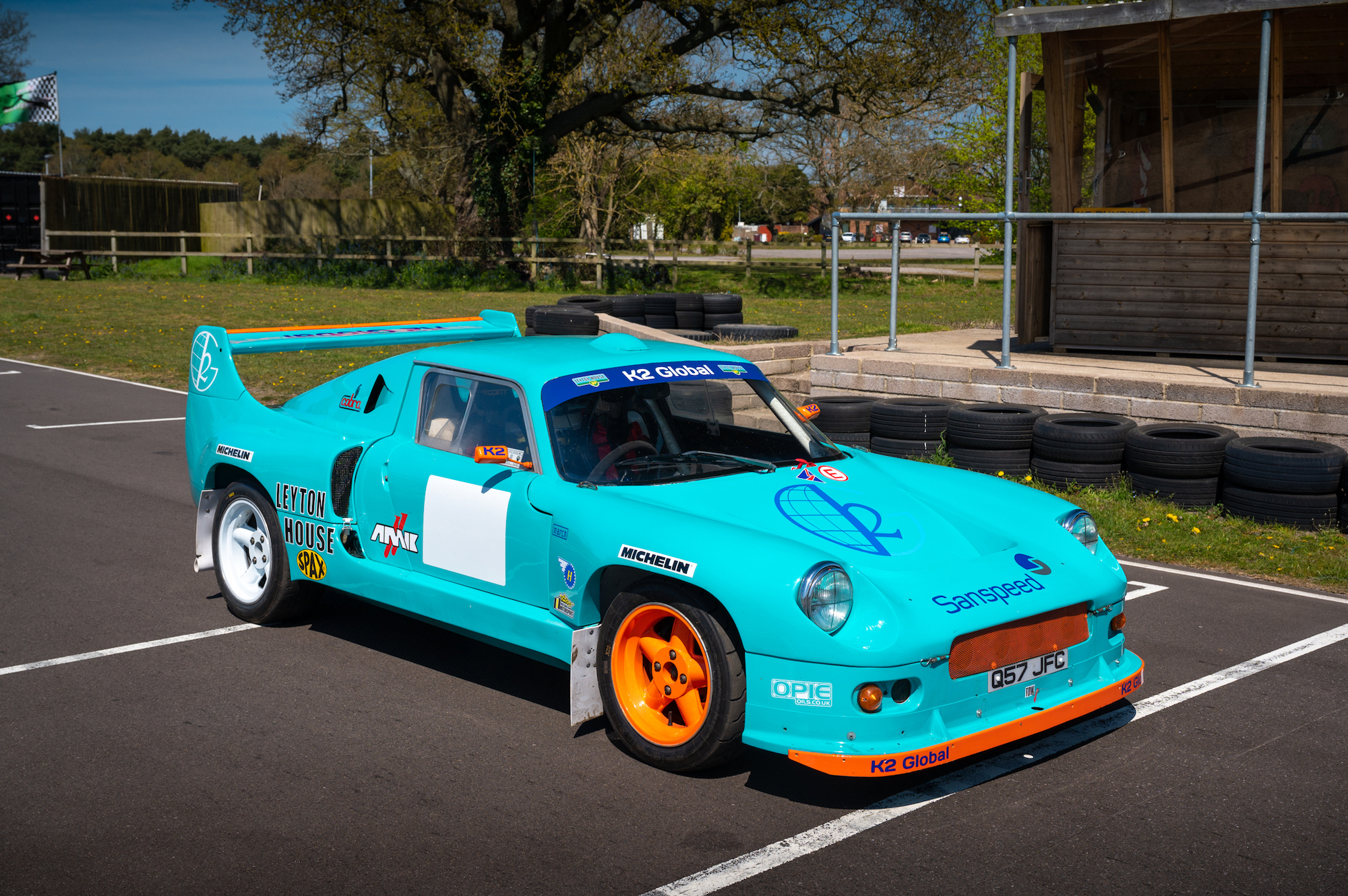 1989 DARRIAN T90 PROTOTYPE – EX-ROBIN HERD