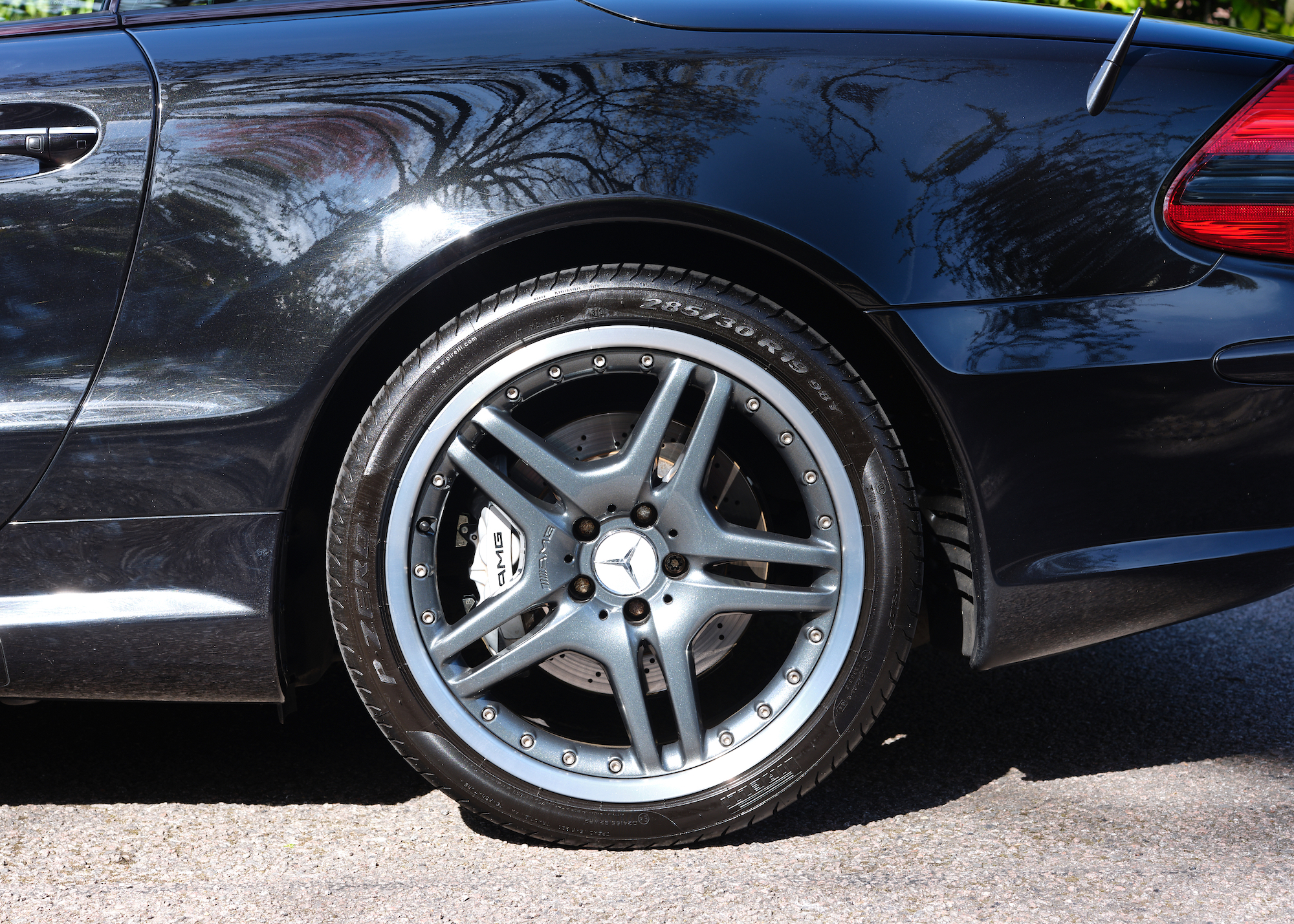2007 MERCEDES-BENZ SL55 AMG - PERFORMANCE PACK