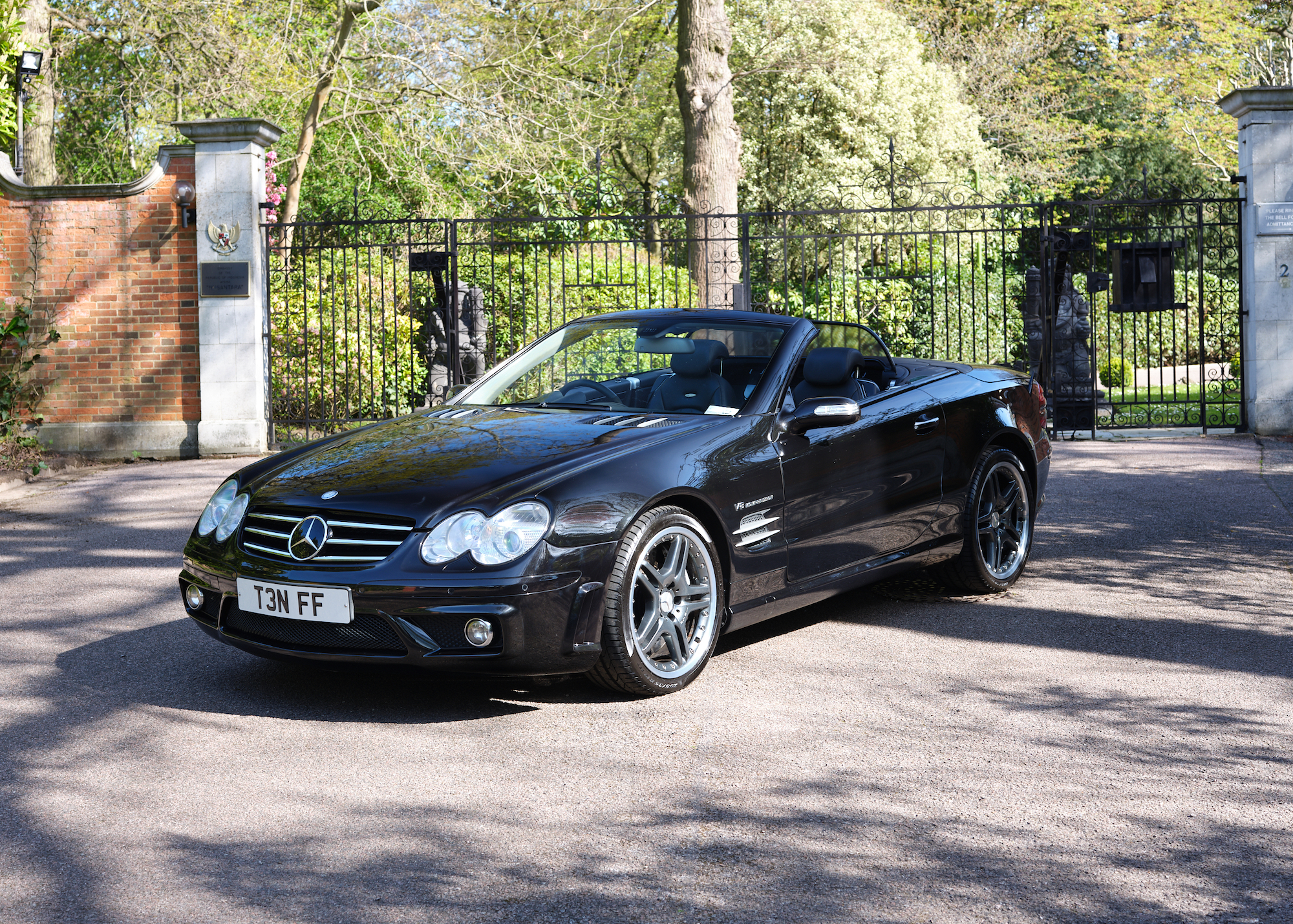 2007 MERCEDES-BENZ SL55 AMG - PERFORMANCE PACK