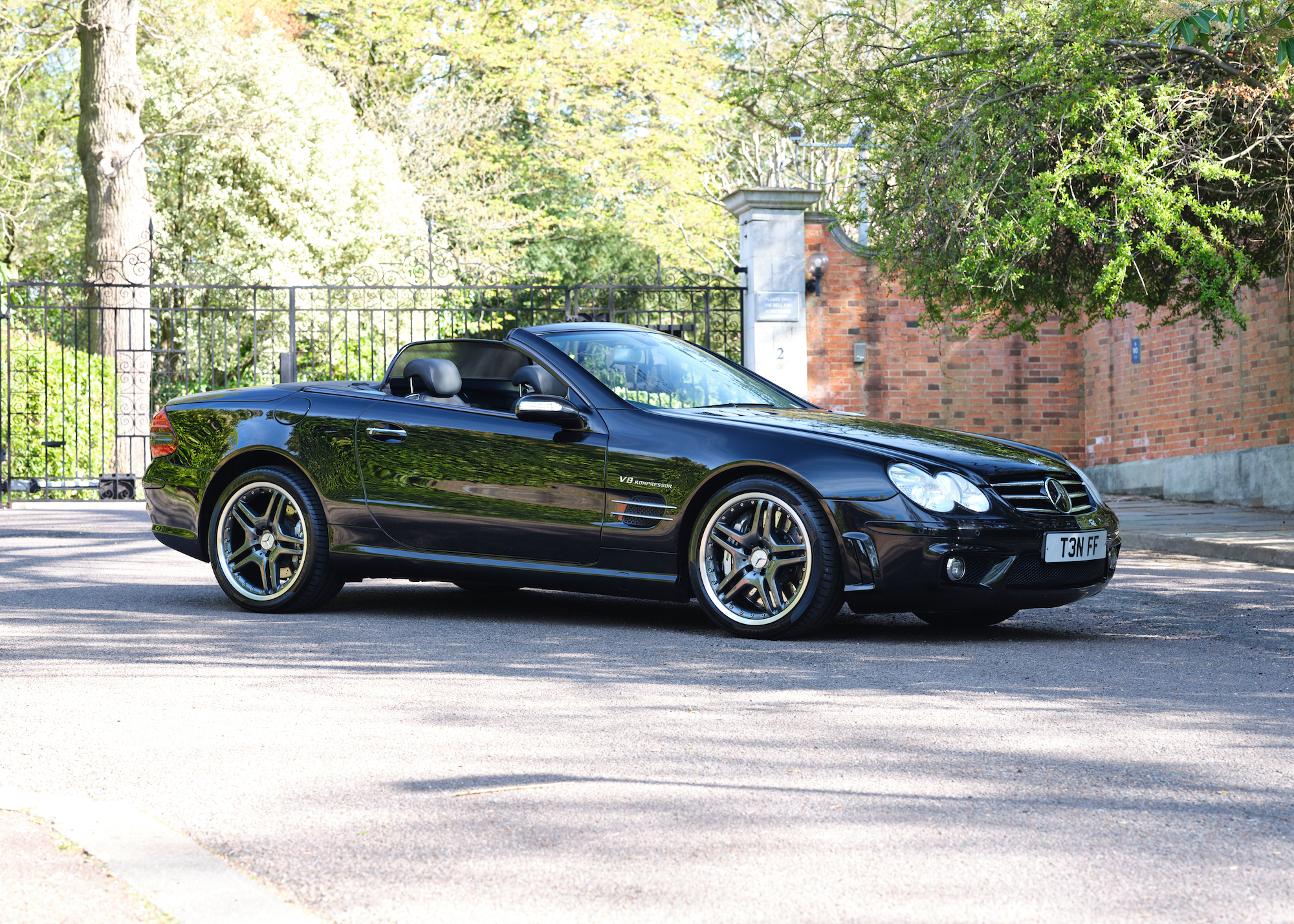 2007 MERCEDES-BENZ SL55 AMG - PERFORMANCE PACK