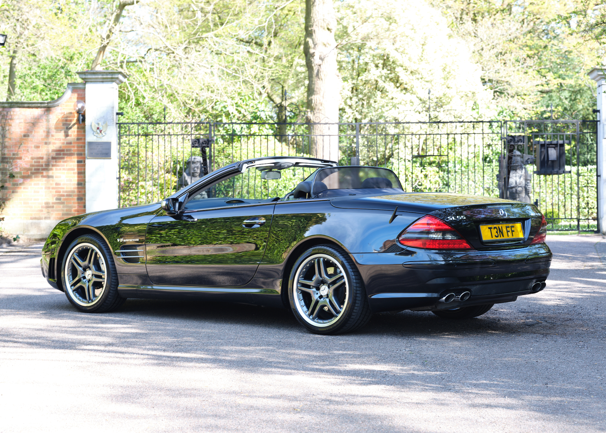 2007 MERCEDES-BENZ SL55 AMG - PERFORMANCE PACK