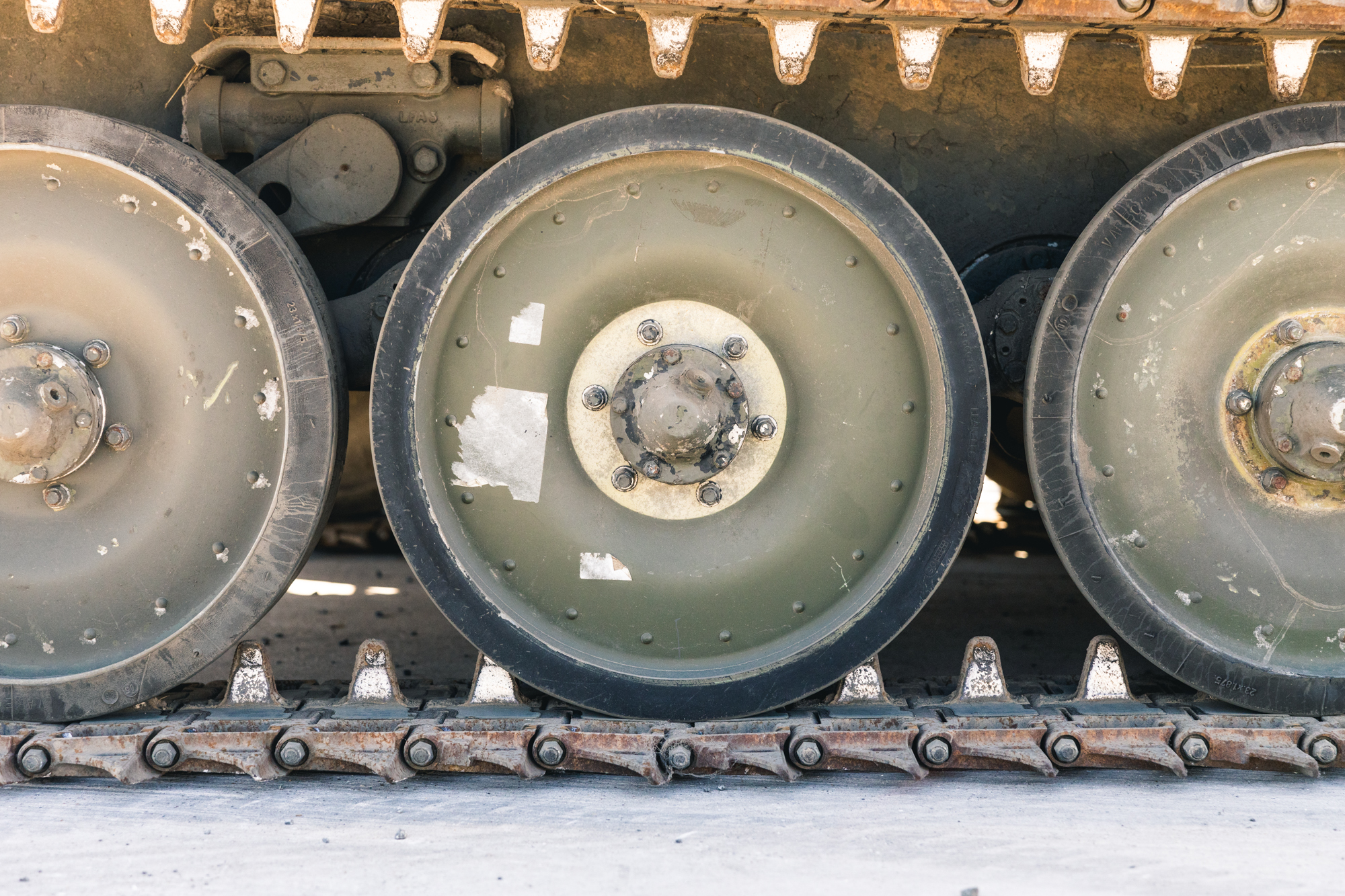 NO RESERVE: ALVIS SABRE LIGHT TANK