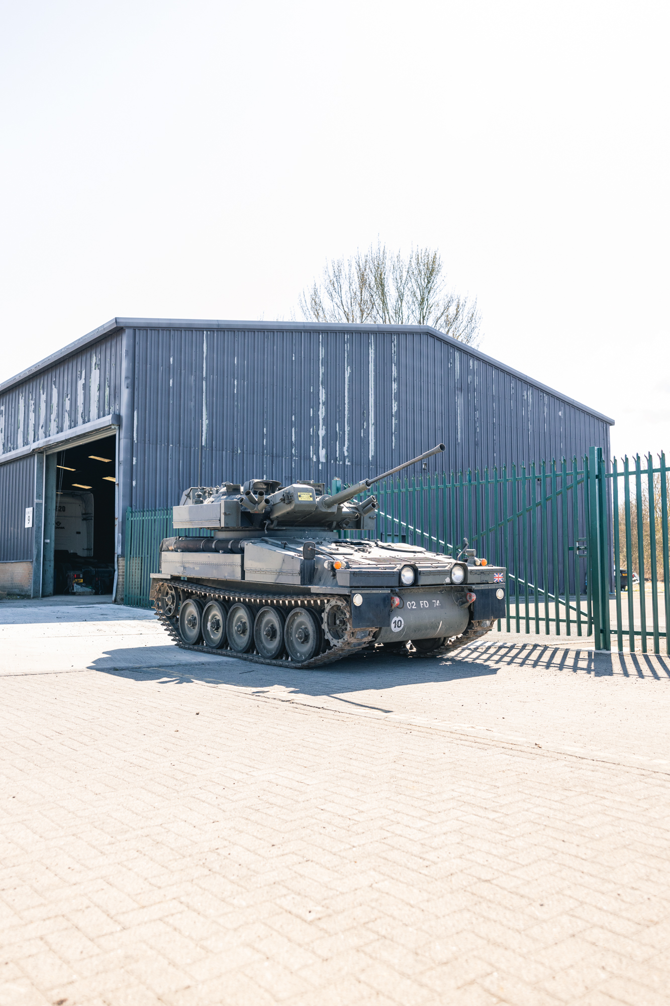 NO RESERVE: ALVIS SABRE LIGHT TANK