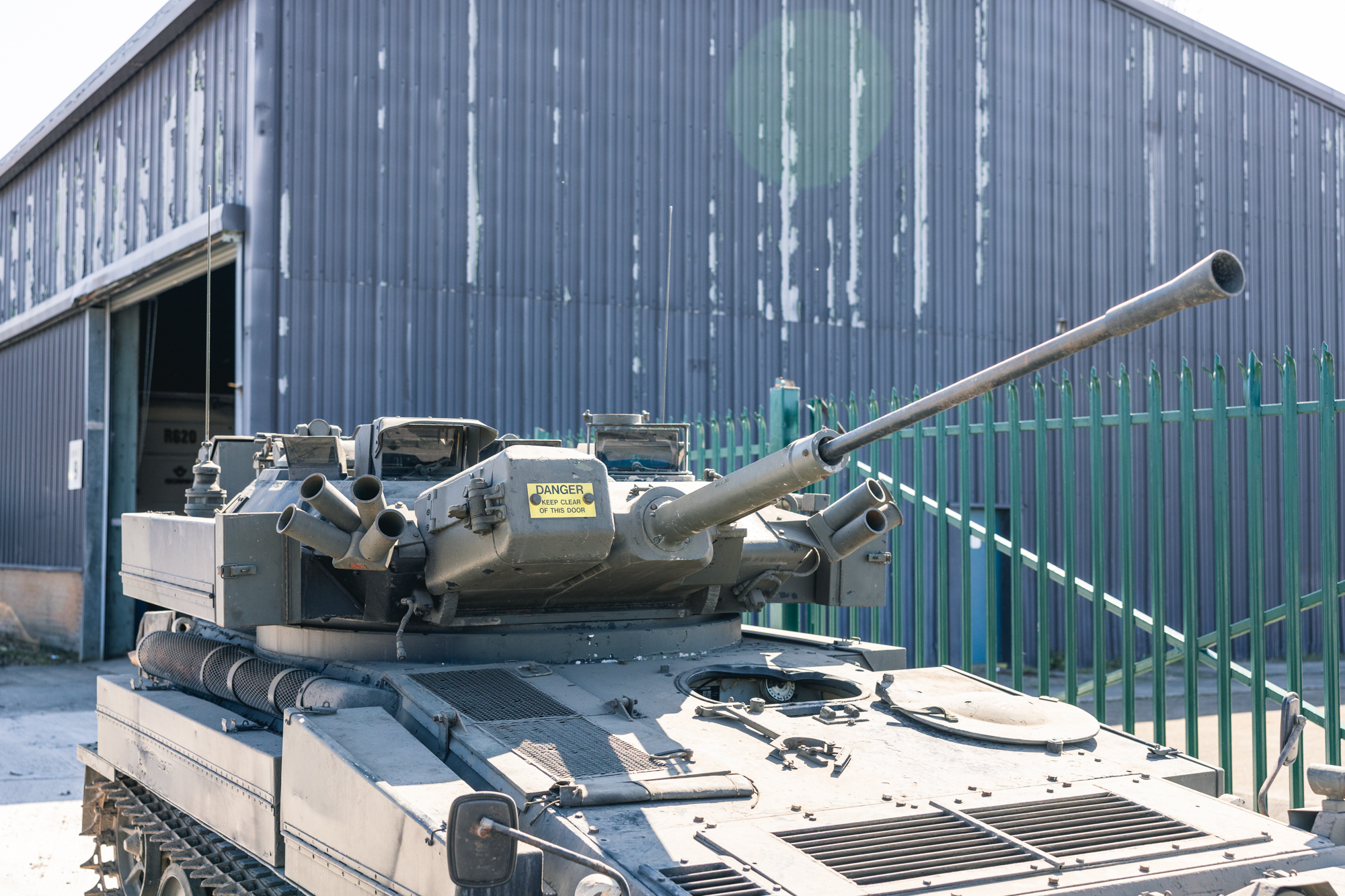 NO RESERVE: ALVIS SABRE LIGHT TANK