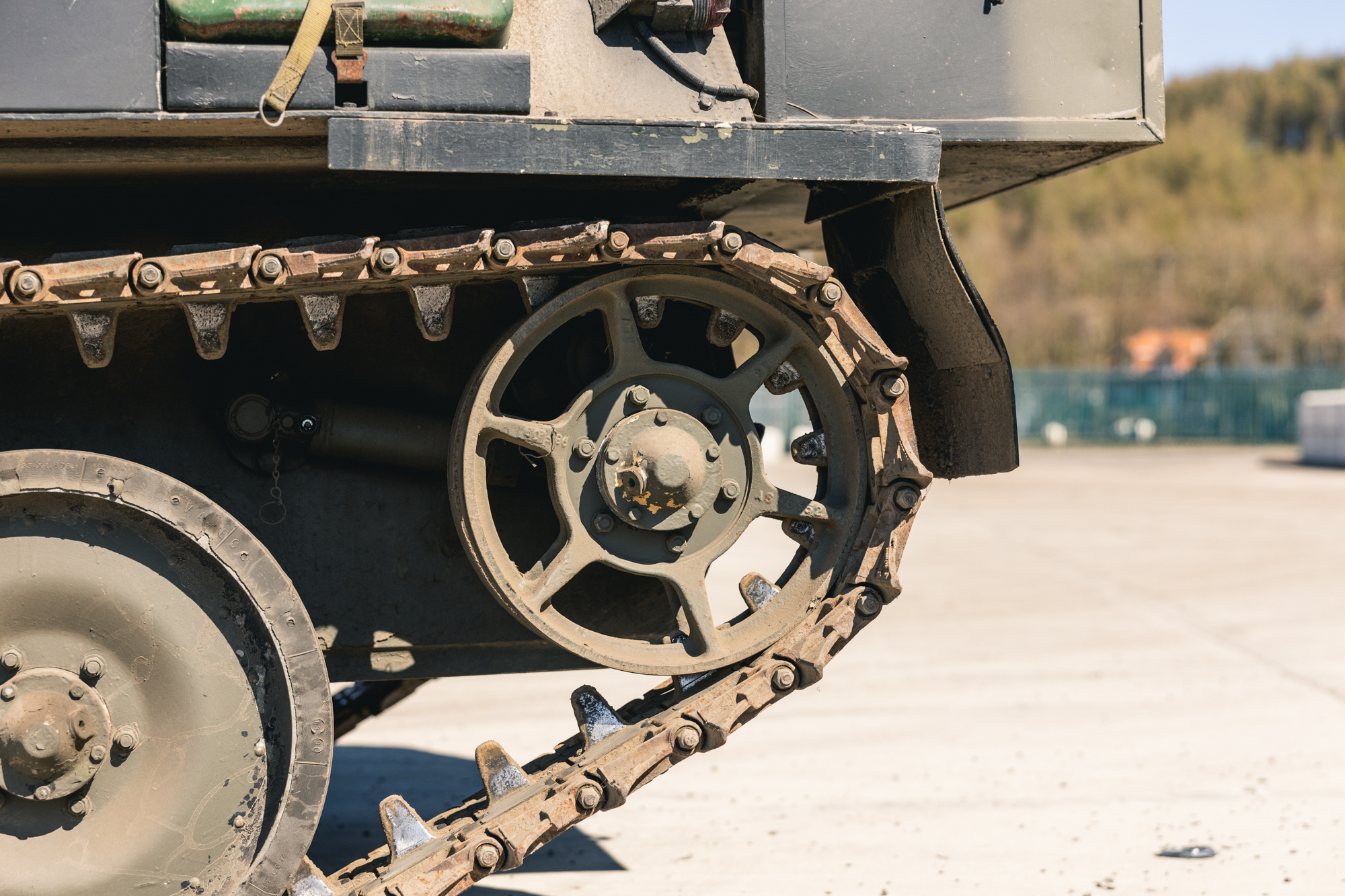 NO RESERVE: ALVIS SABRE LIGHT TANK