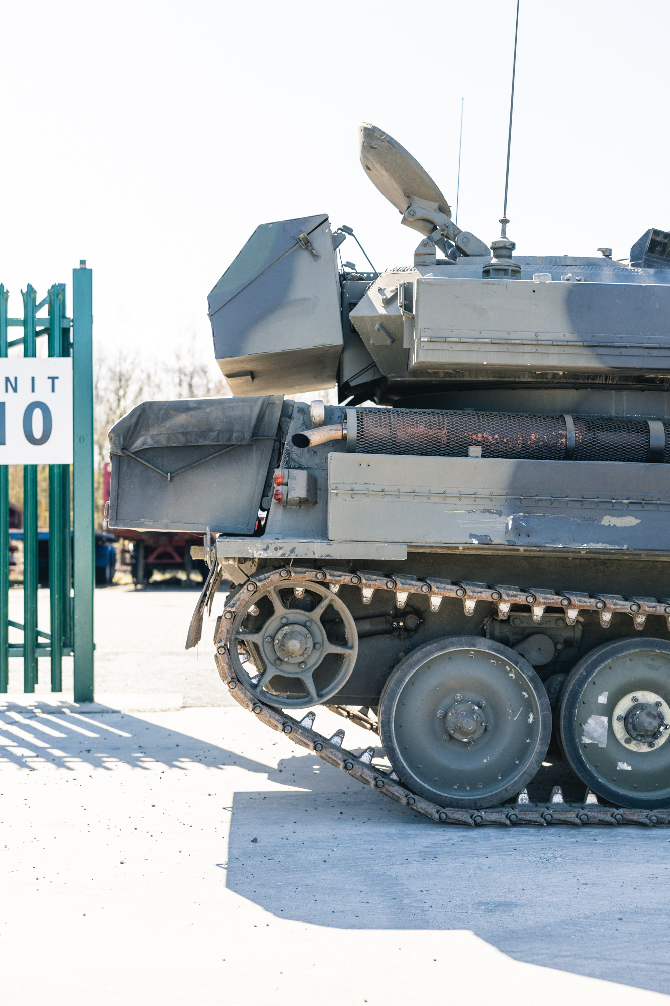 NO RESERVE: ALVIS SABRE LIGHT TANK