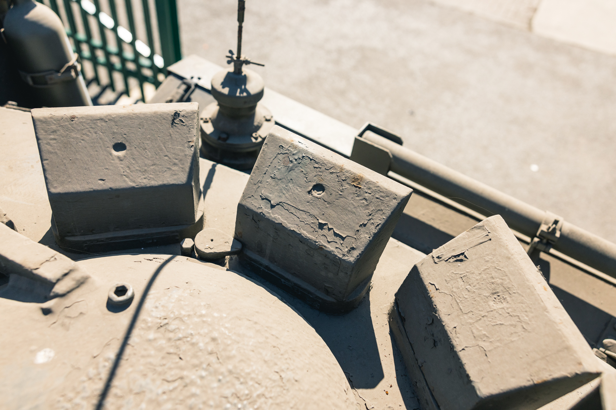 NO RESERVE: ALVIS SABRE LIGHT TANK