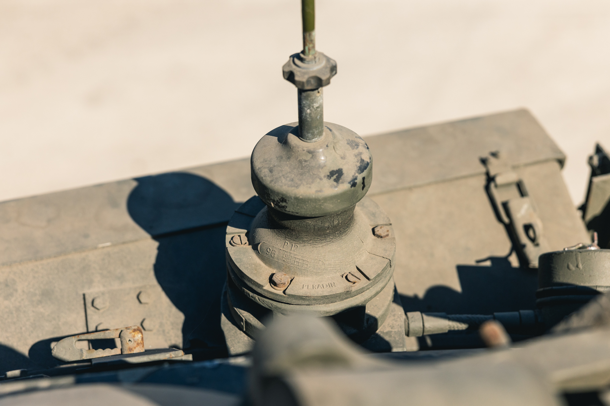 NO RESERVE: ALVIS SABRE LIGHT TANK