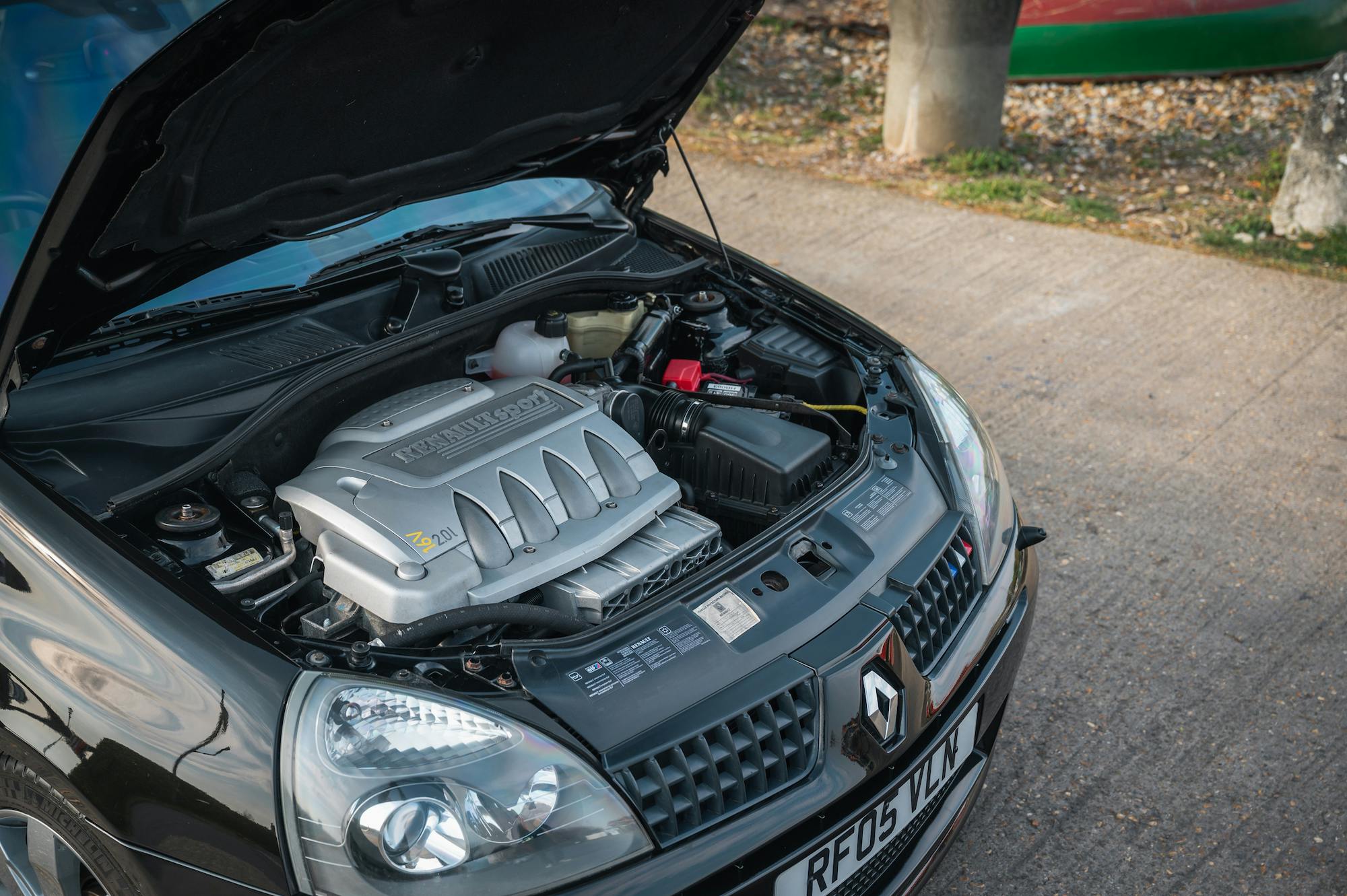 2005 RENAULTSPORT CLIO 182 - CUP PACKS