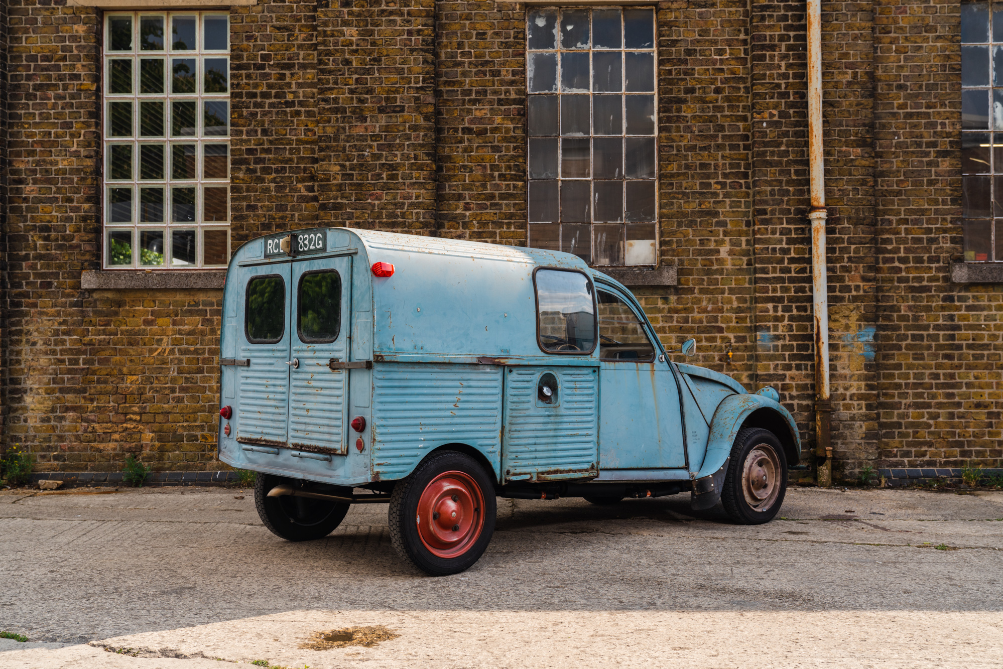 1969 CITROËN 2CV AZU VAN for sale by auction in Swindon, Wiltshire ...