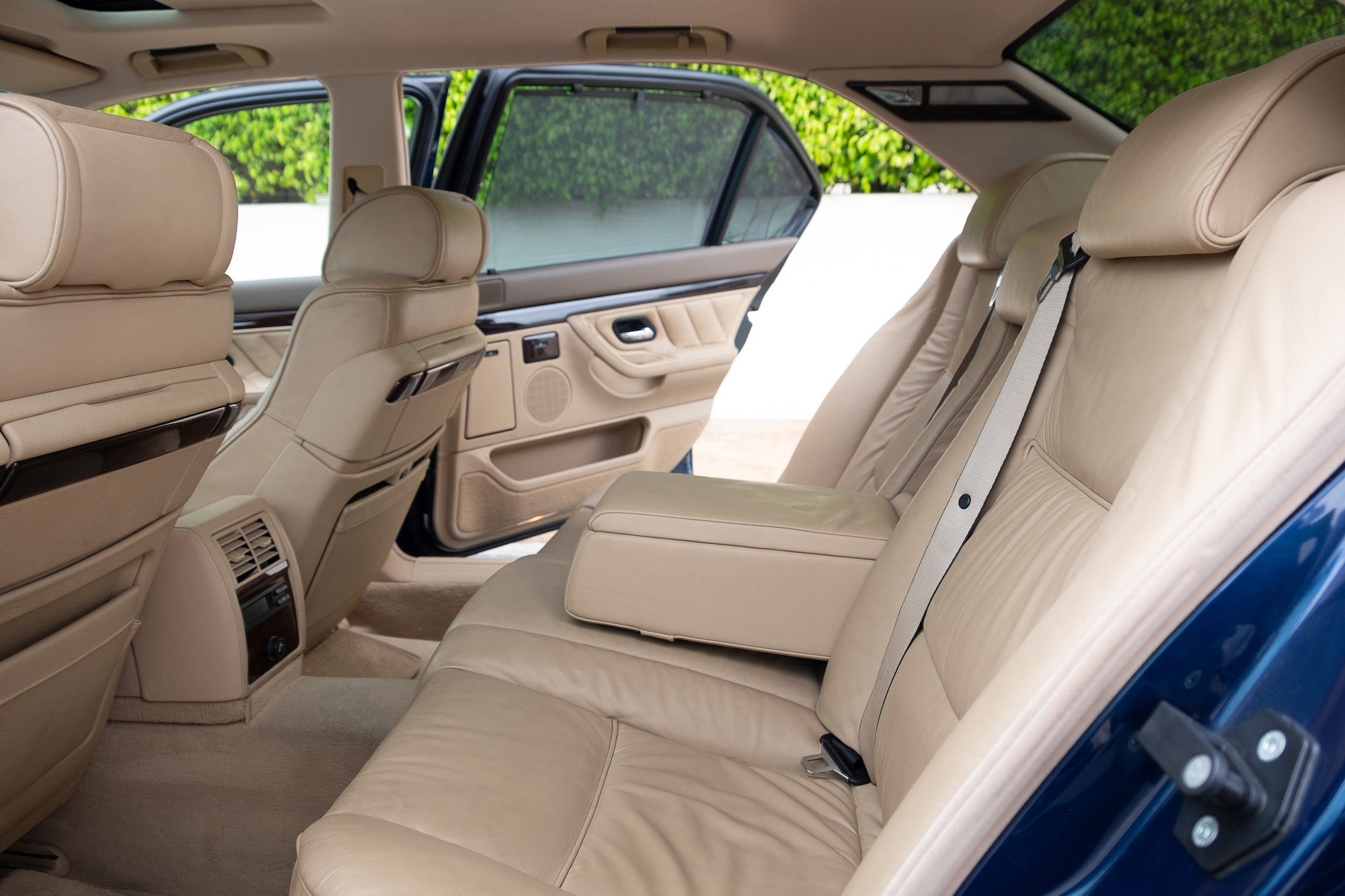 1998 BMW (E38) 750IL