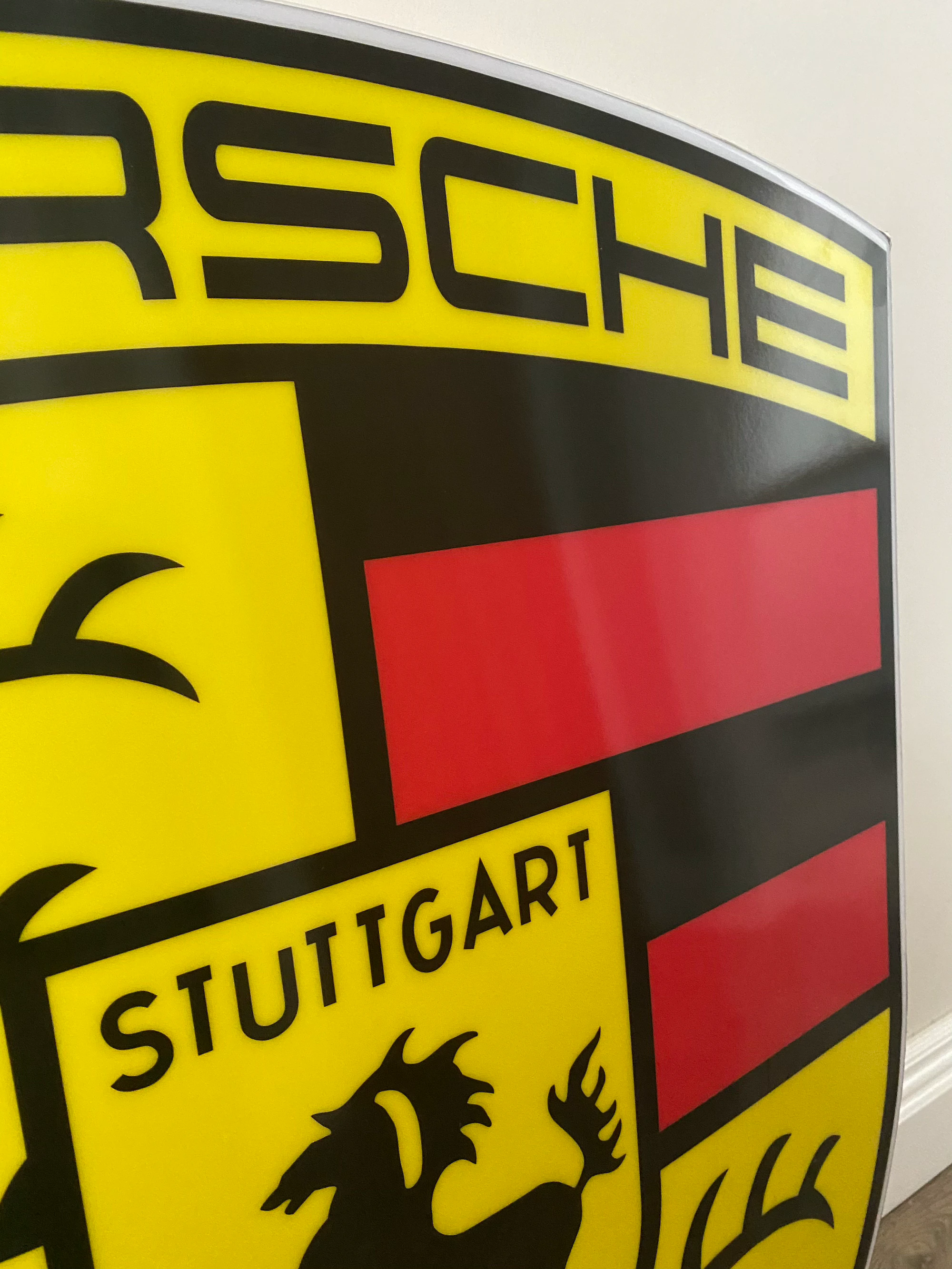 PORSCHE CREST ILLUMINATED SIGN