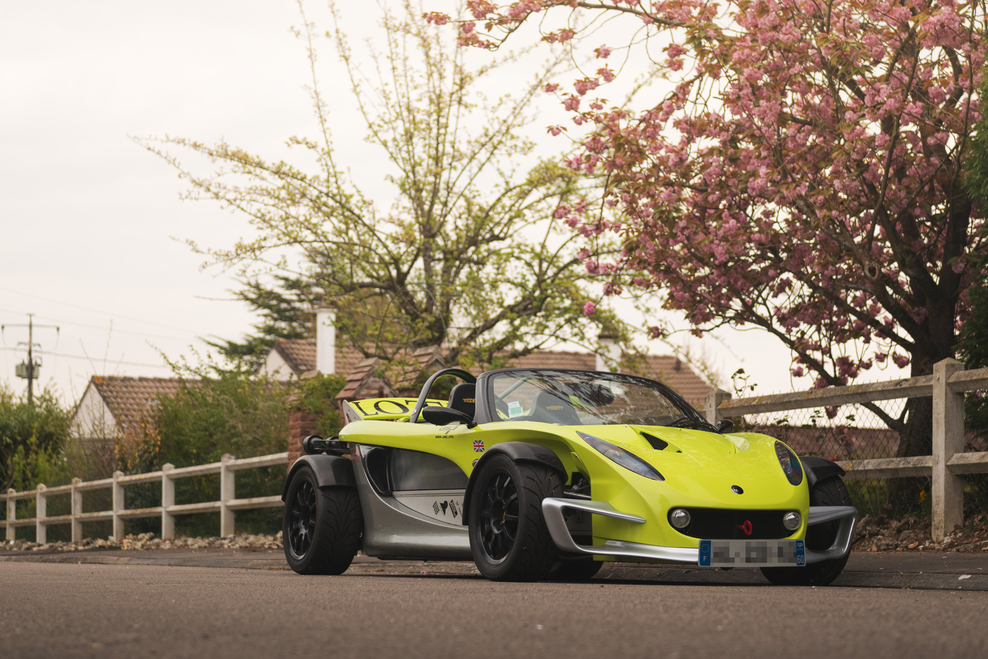 2000 LOTUS 340R