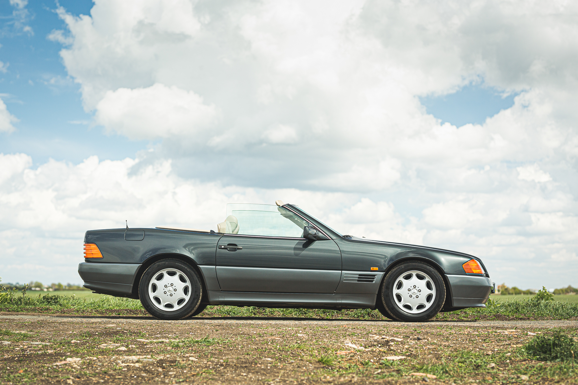 1993 MERCEDES-BENZ (R129) 500SL for sale by auction in Cambridge ...