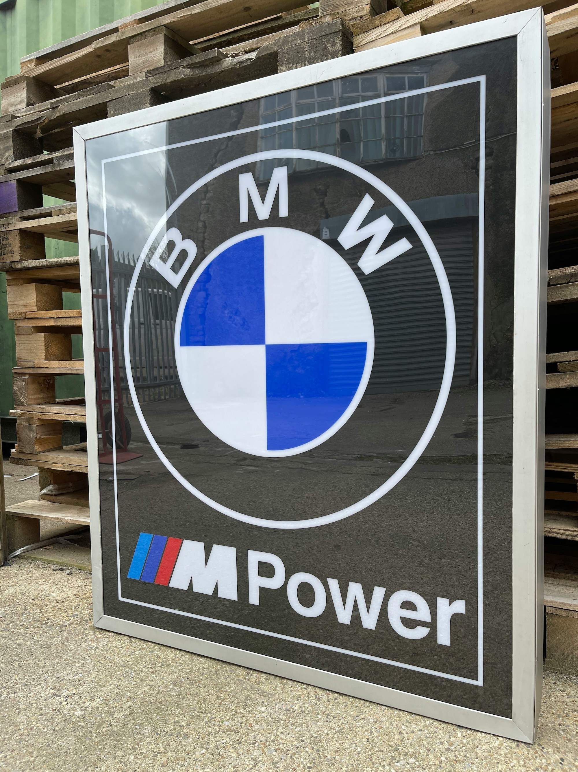 BMW M POWER SIGN