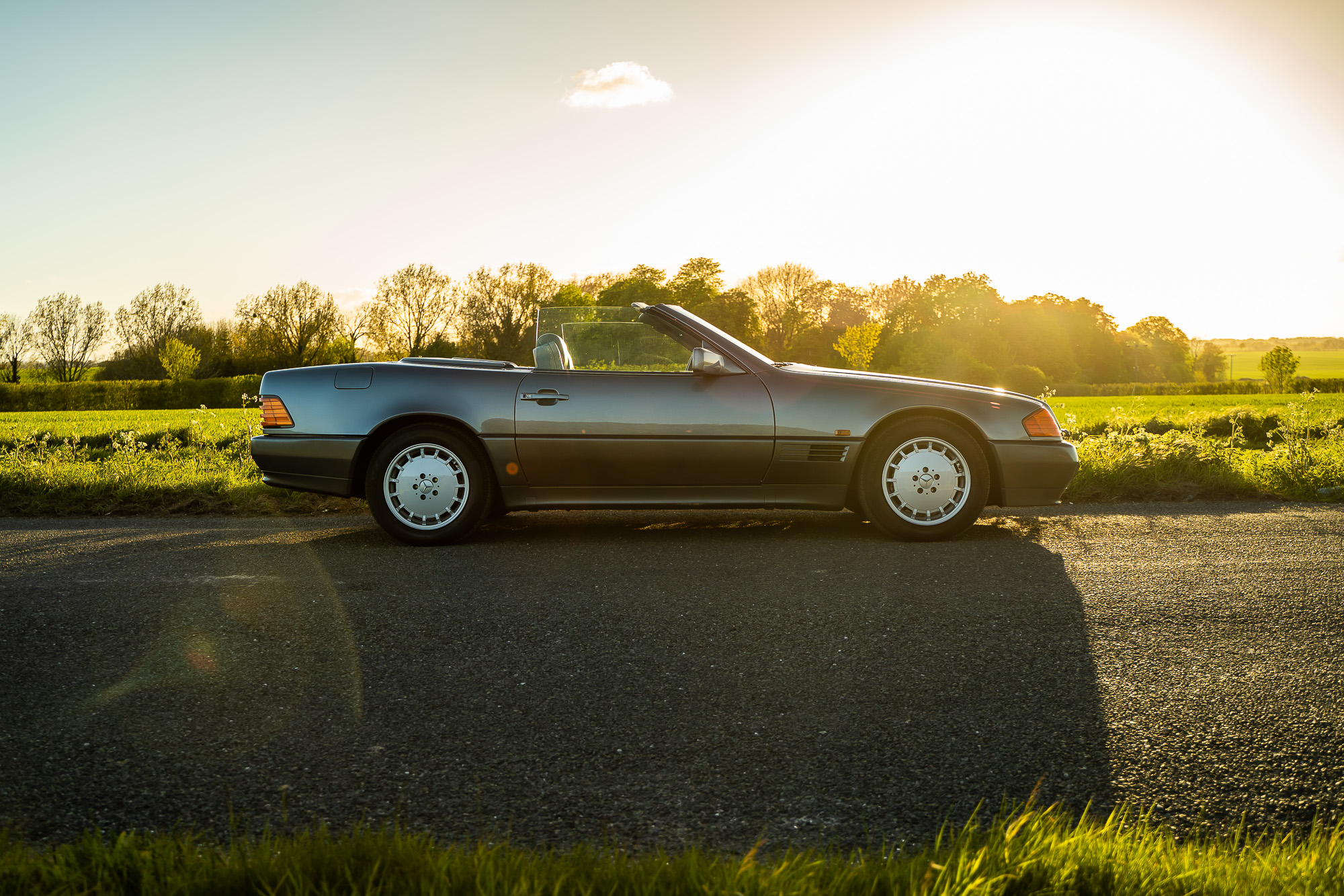 1990 MERCEDES-BENZ (R129) 500SL - 42,750 miles for sale by auction in ...