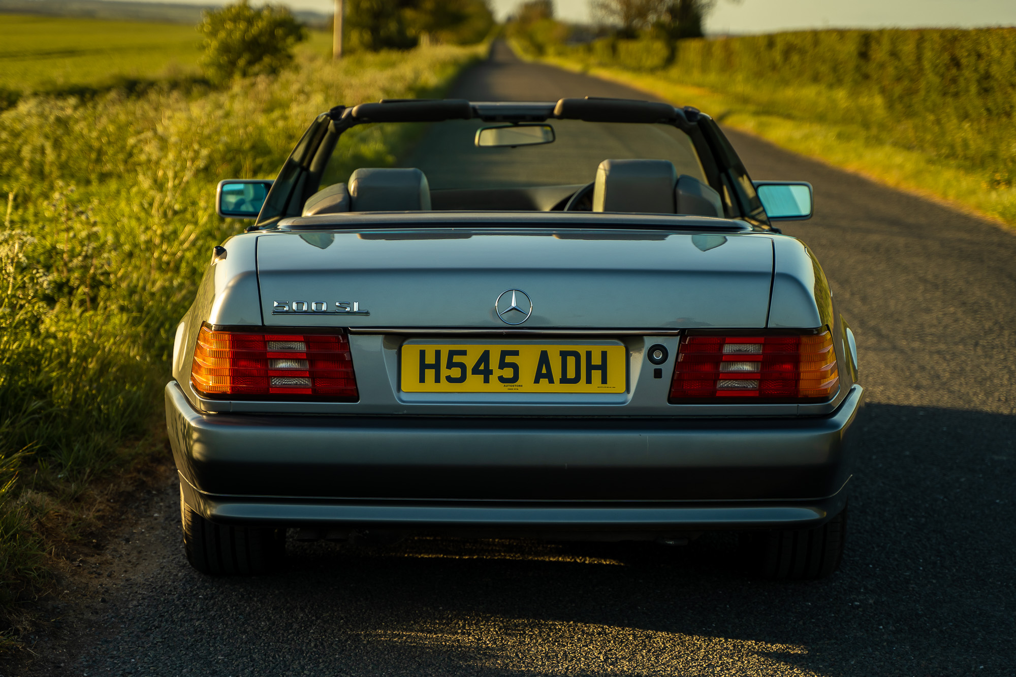 1990 MERCEDES-BENZ (R129) 500SL - 42,750 miles for sale by auction in ...