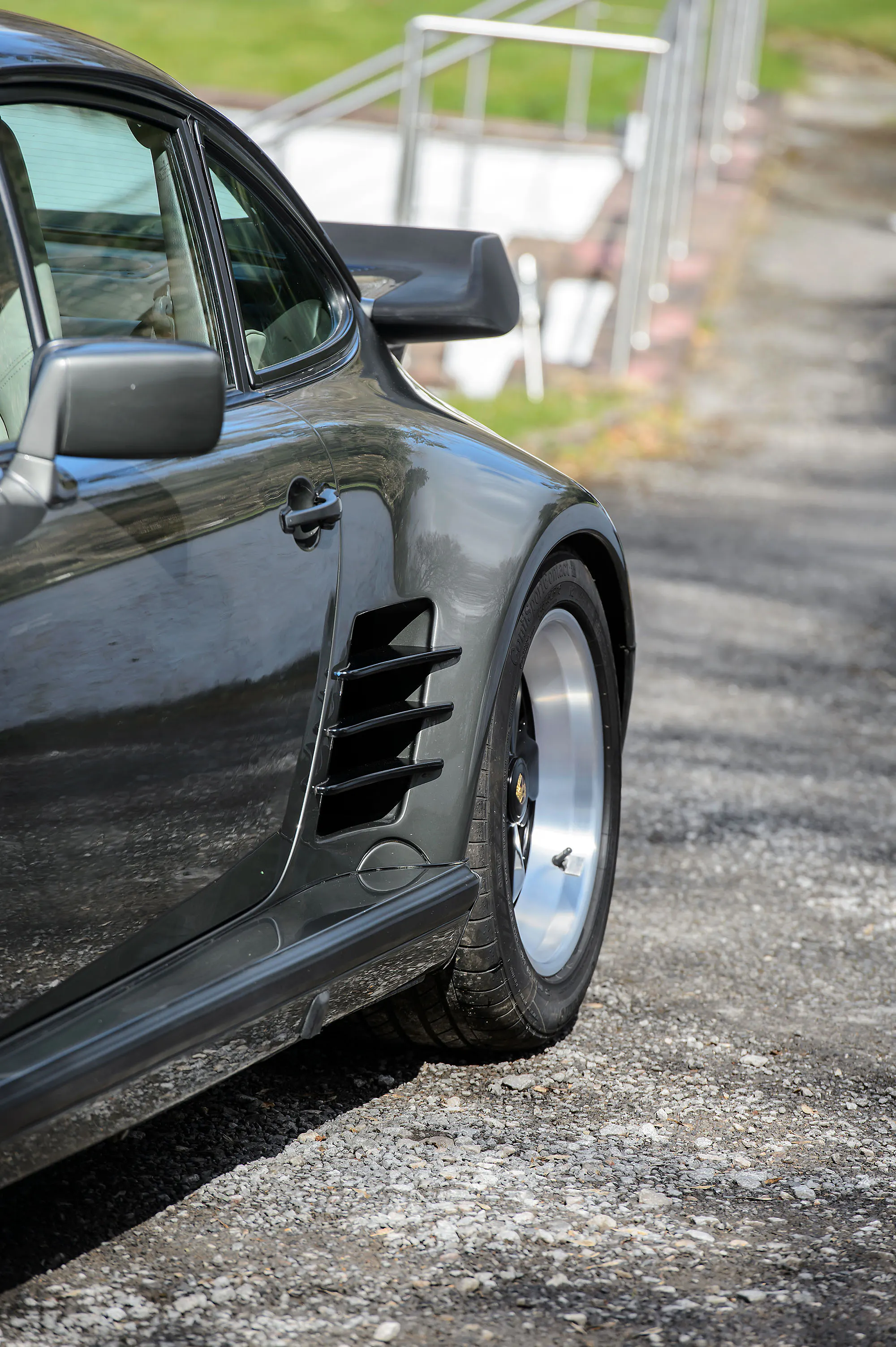 1986 PORSCHE 911 (930) TURBO 'FLACHBAU' CONVERSION