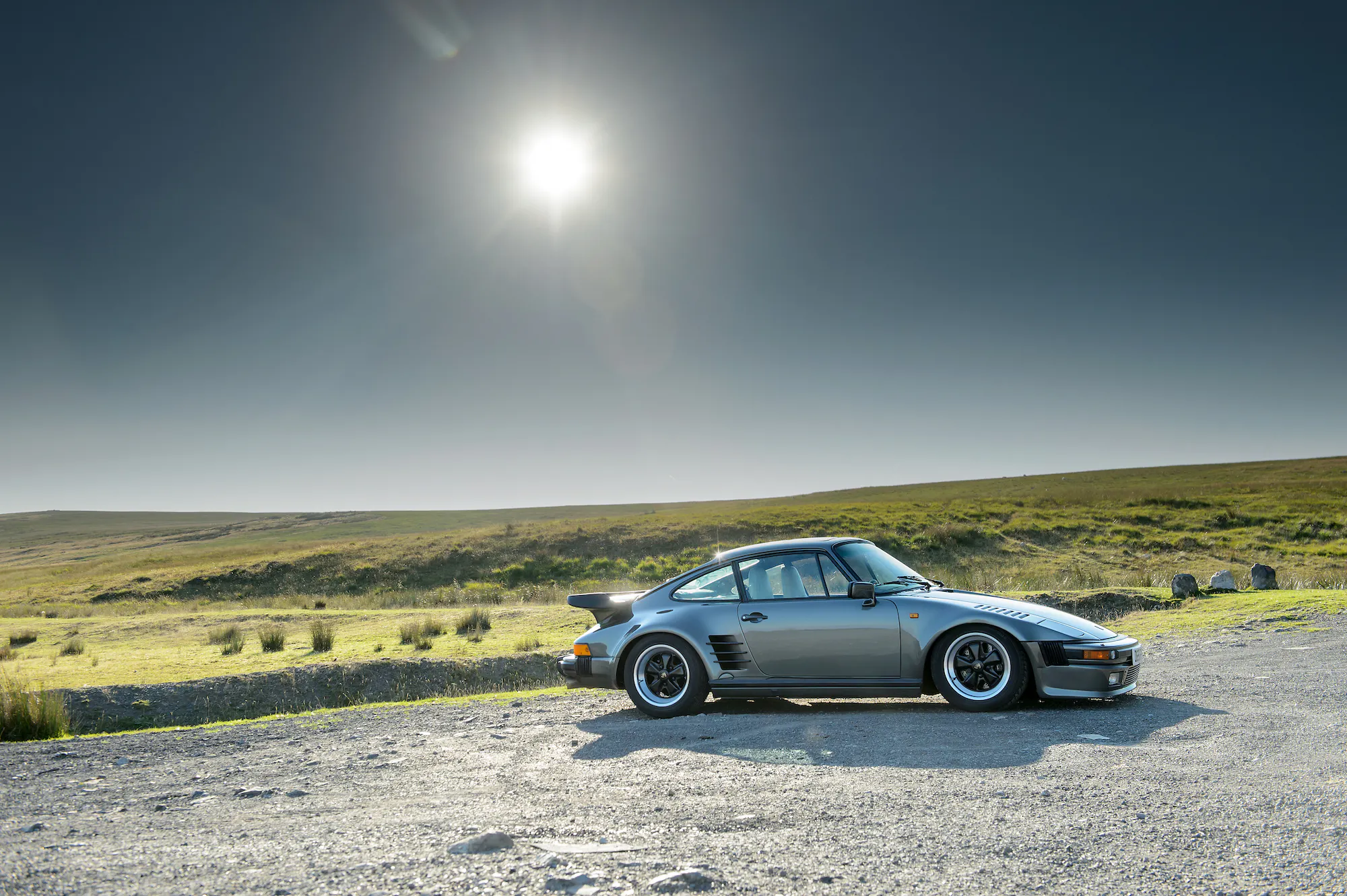 1986 PORSCHE 911 (930) TURBO 'FLACHBAU' CONVERSION