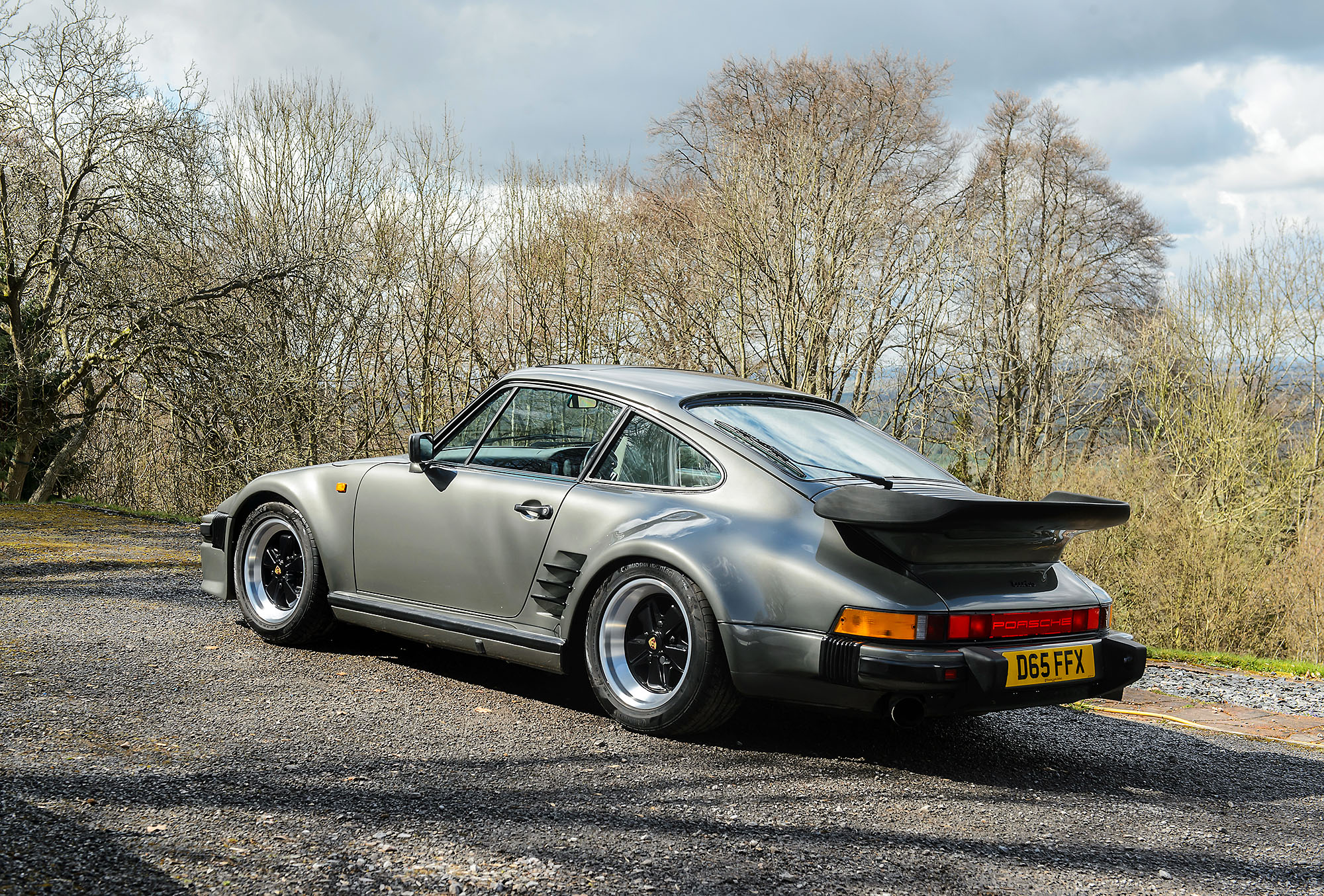1986 PORSCHE 911 (930) TURBO 'FLACHBAU' CONVERSION