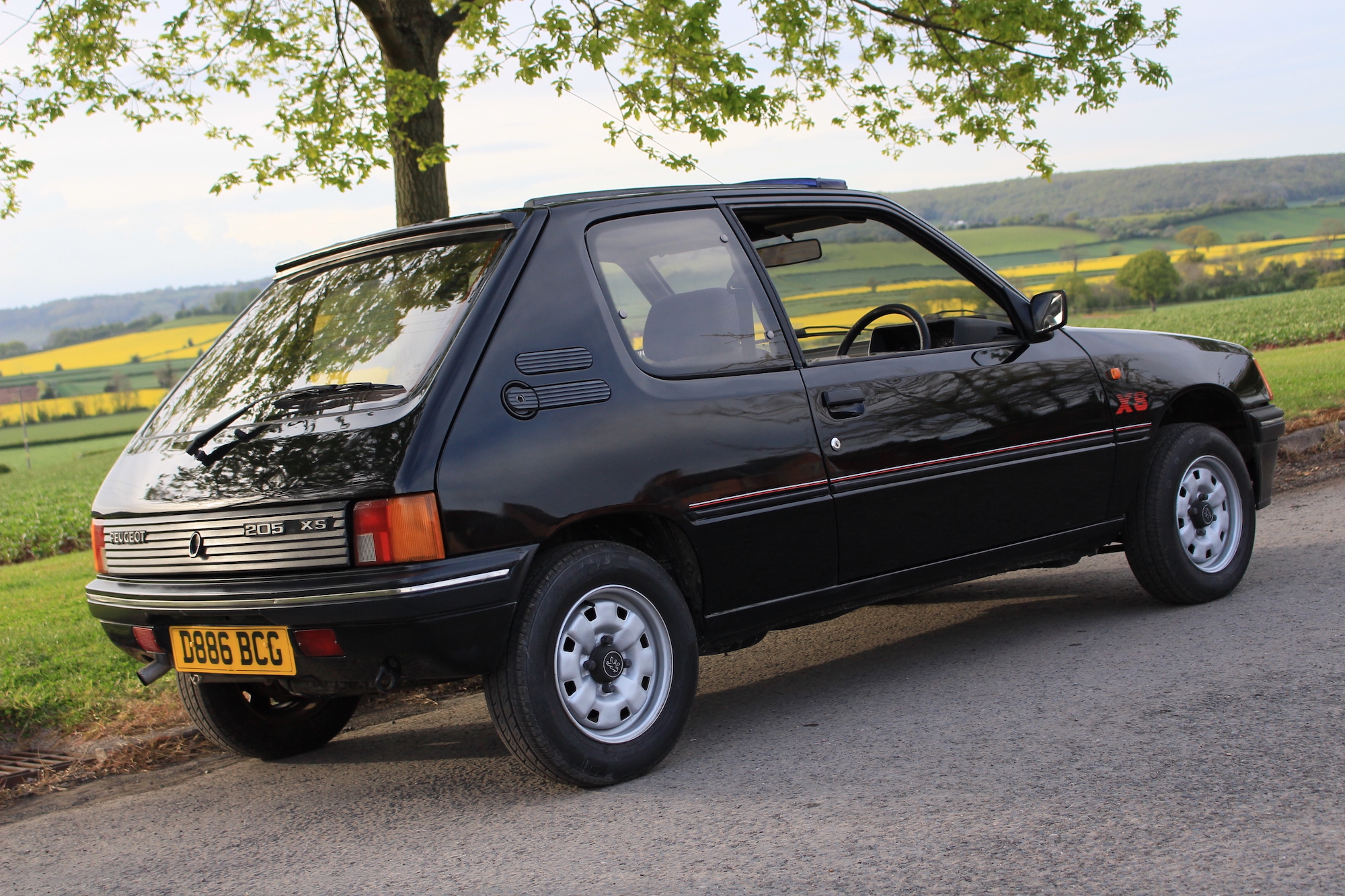 1987 PEUGEOT 205 XS - PHASE 1 for sale by auction in Hereford, United ...