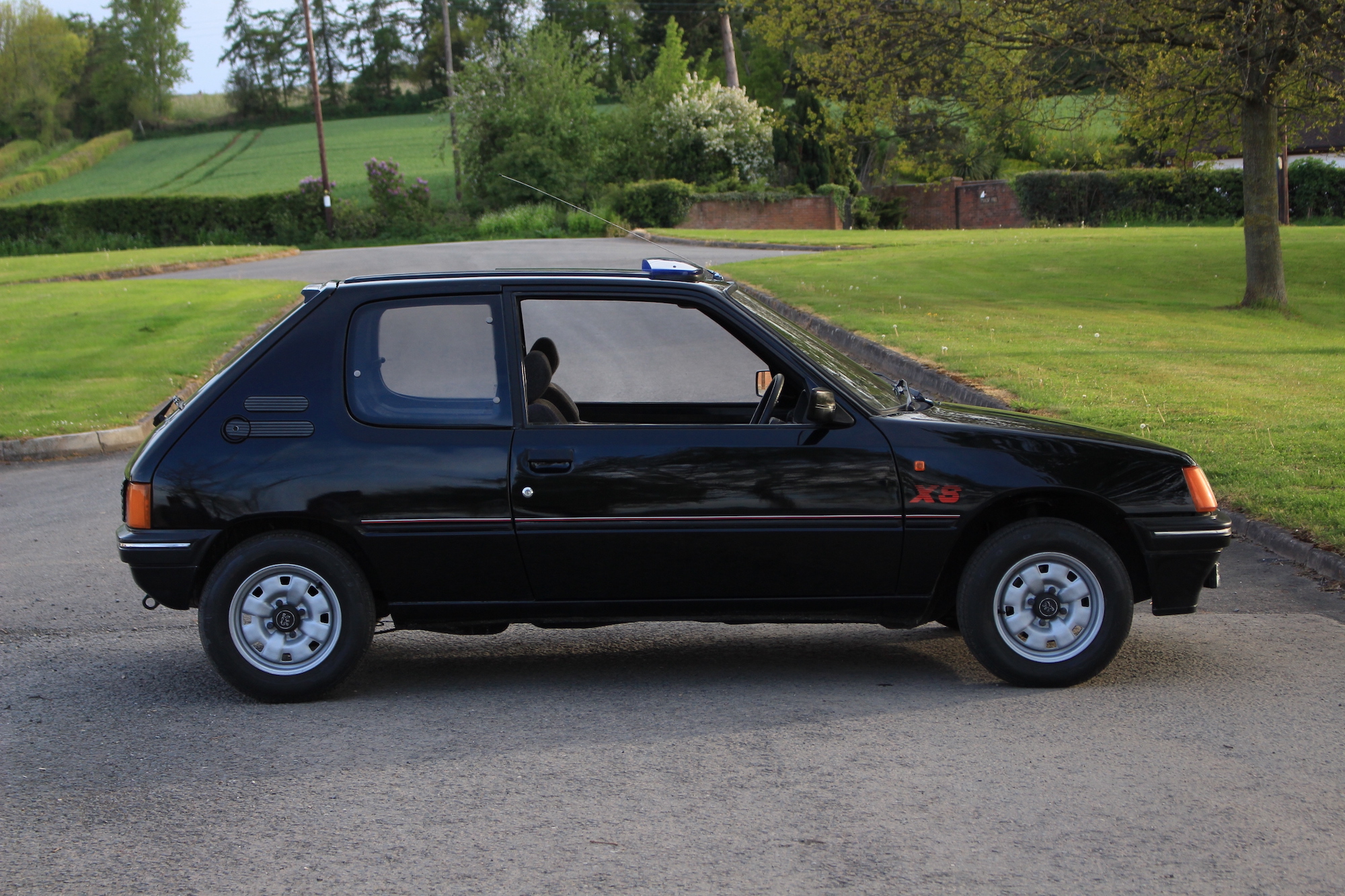 1987 PEUGEOT 205 XS - PHASE 1 for sale by auction in Hereford, United ...