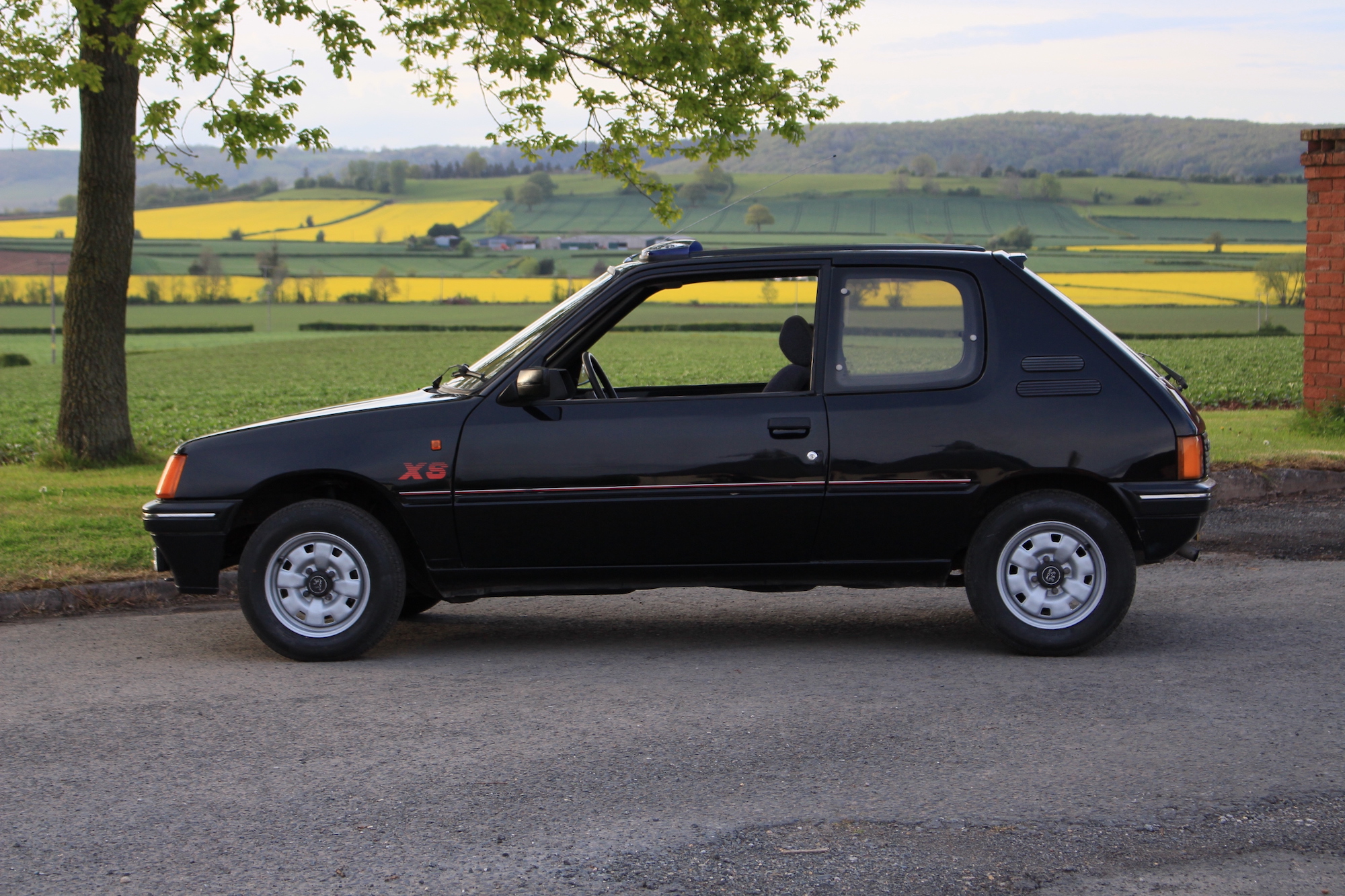 1987 PEUGEOT 205 XS - PHASE 1 for sale by auction in Hereford, United ...