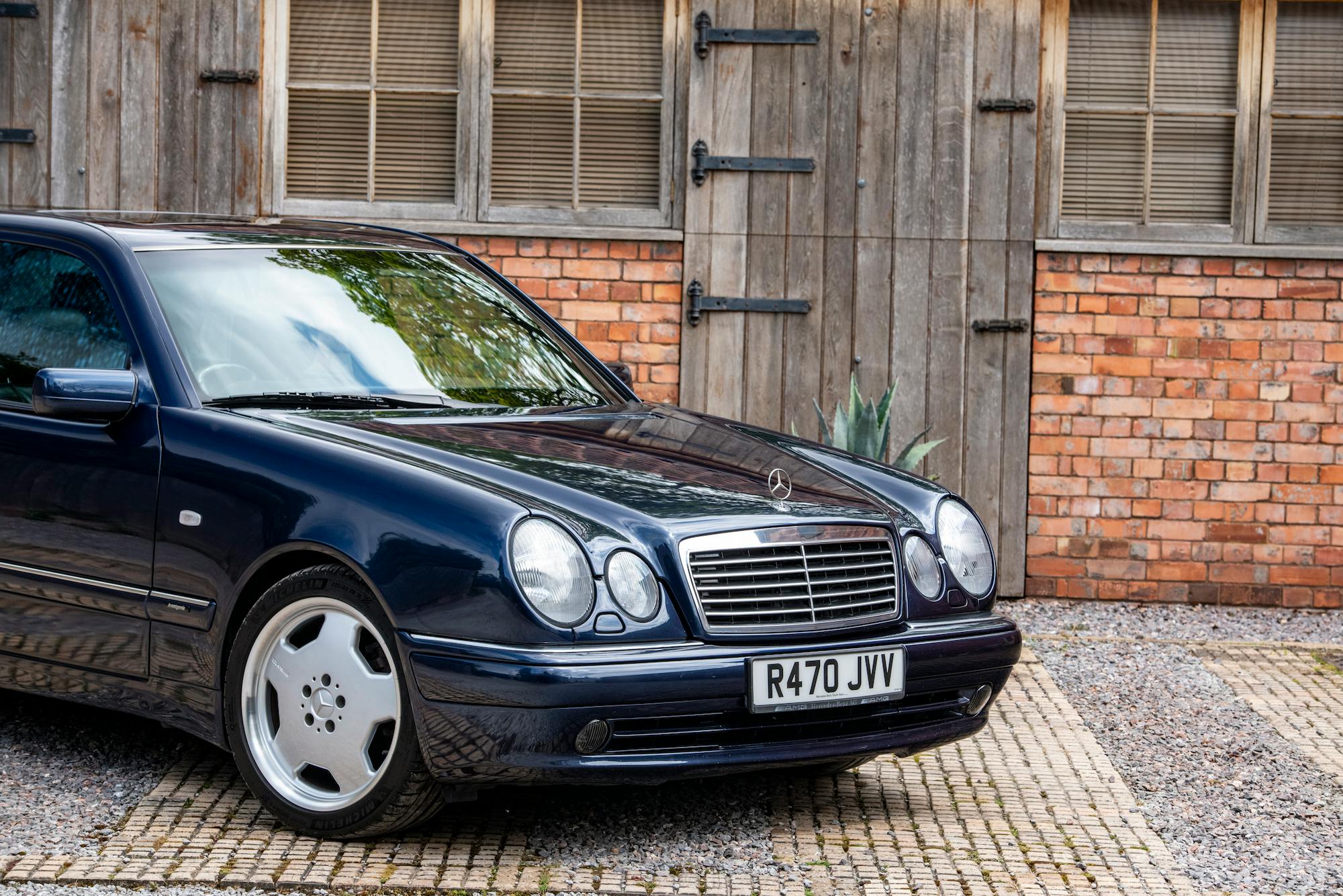 1998 MERCEDES-BENZ (W210) E55 AMG