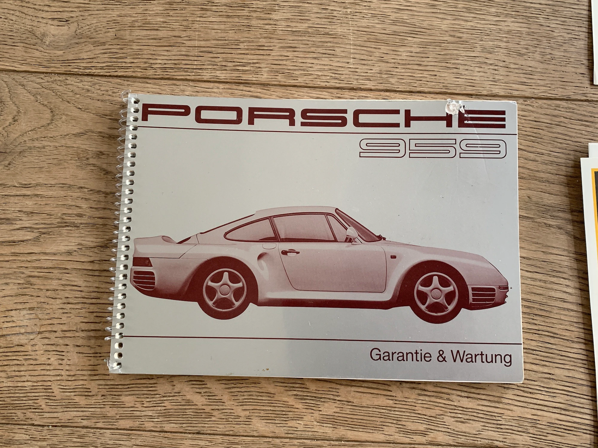 PORSCHE 959 FACTORY LITERATURE for sale by auction in Copenhagen, Denmark