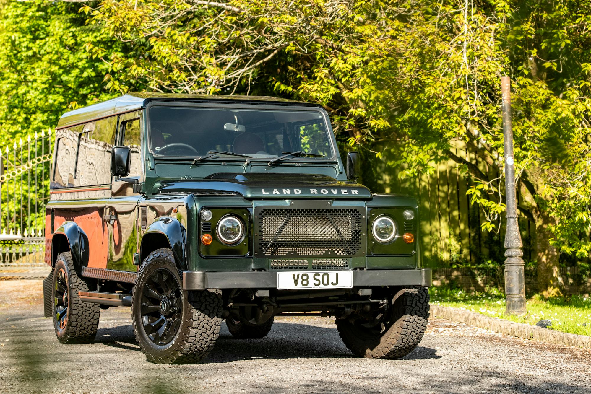 2011 LAND ROVER DEFENDER 110 HARD TOP