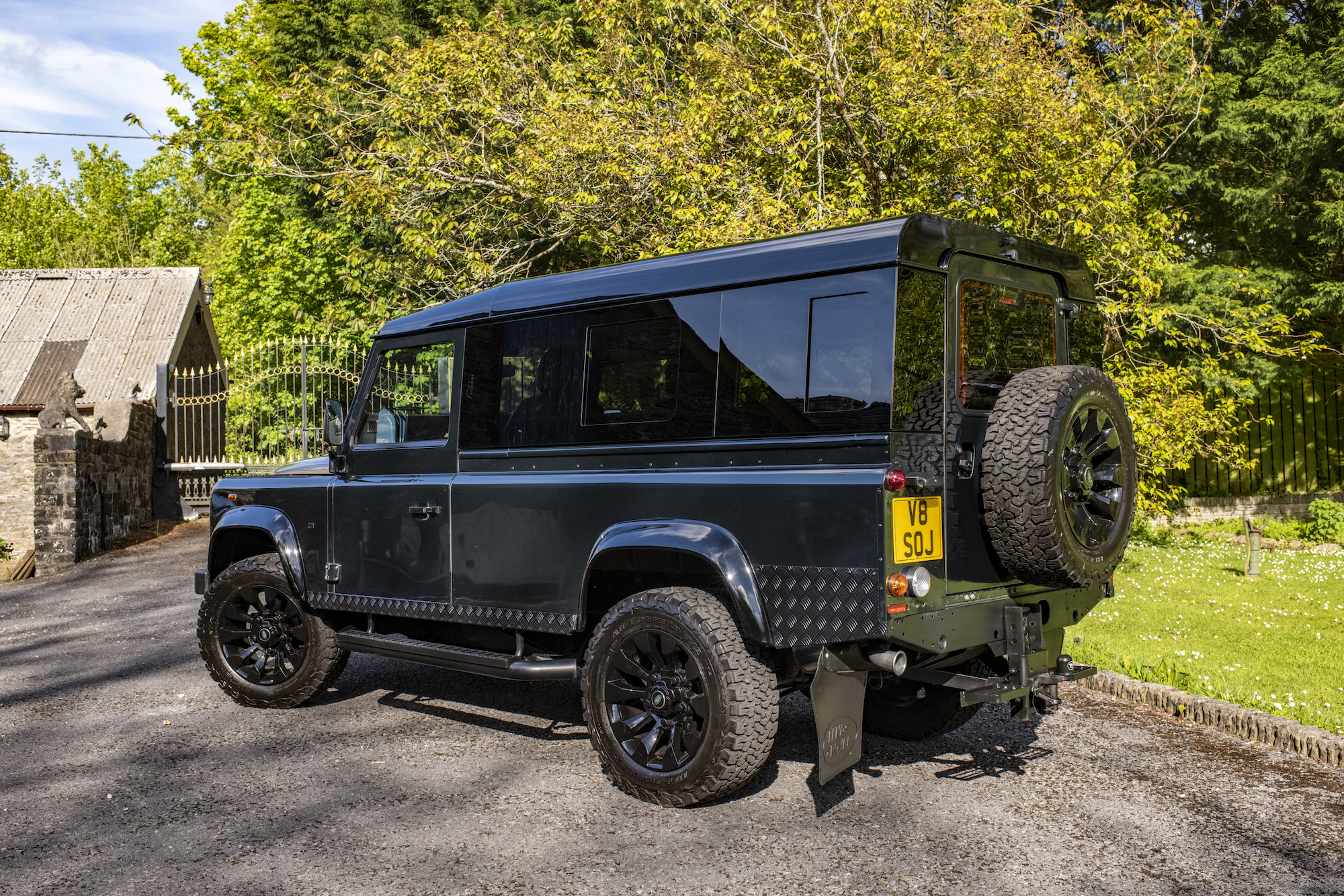 2011 LAND ROVER DEFENDER 110 HARD TOP