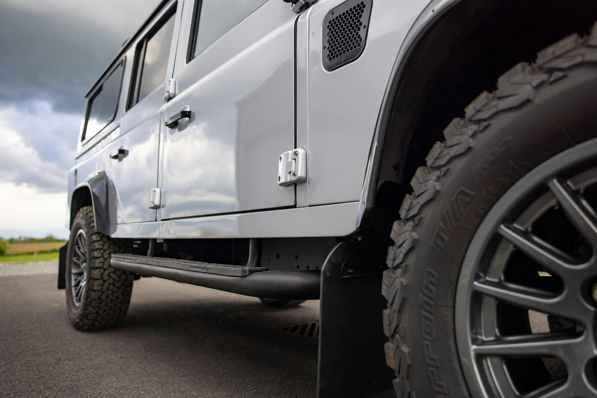 2012 LAND ROVER DEFENDER 110