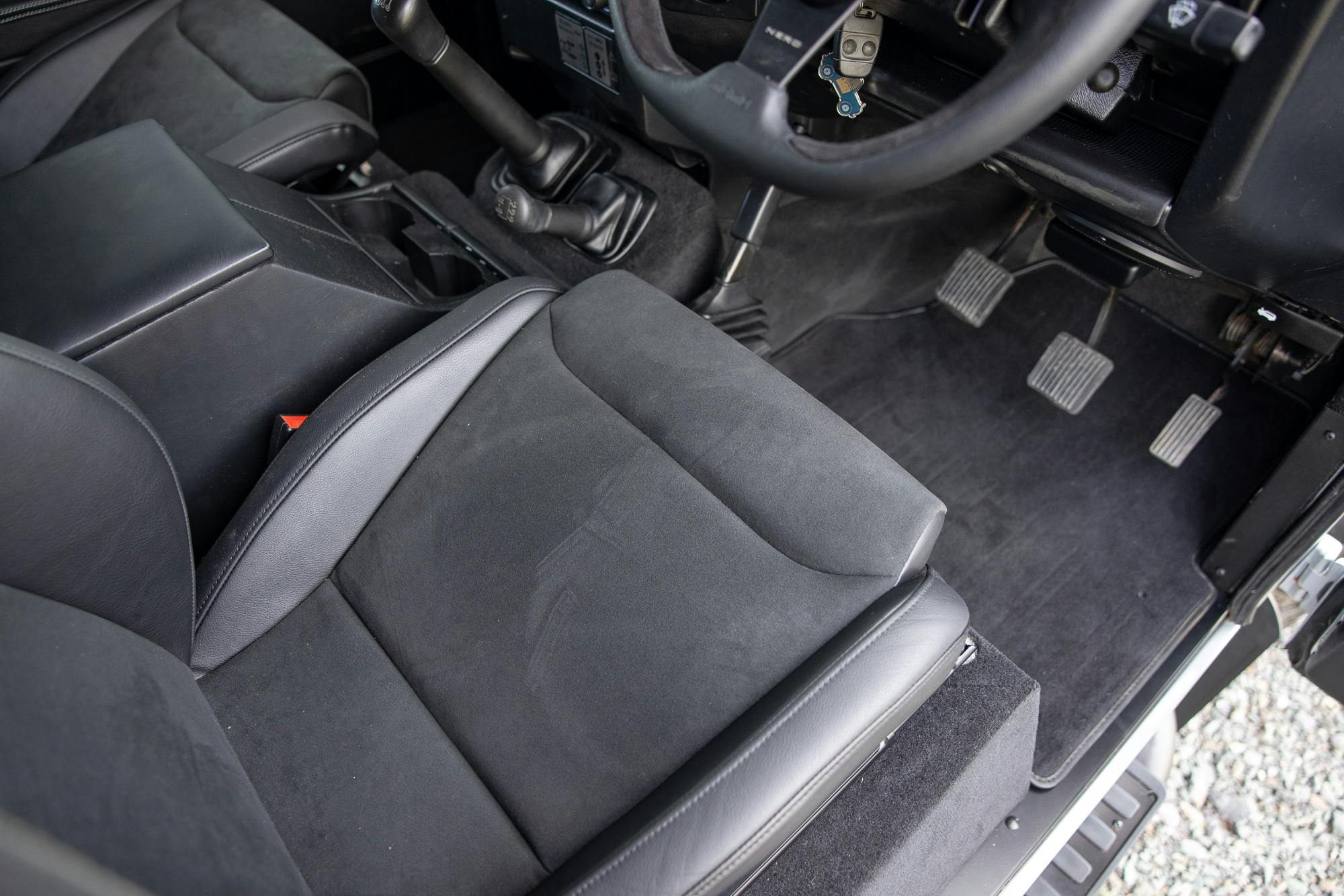 2012 LAND ROVER DEFENDER 110