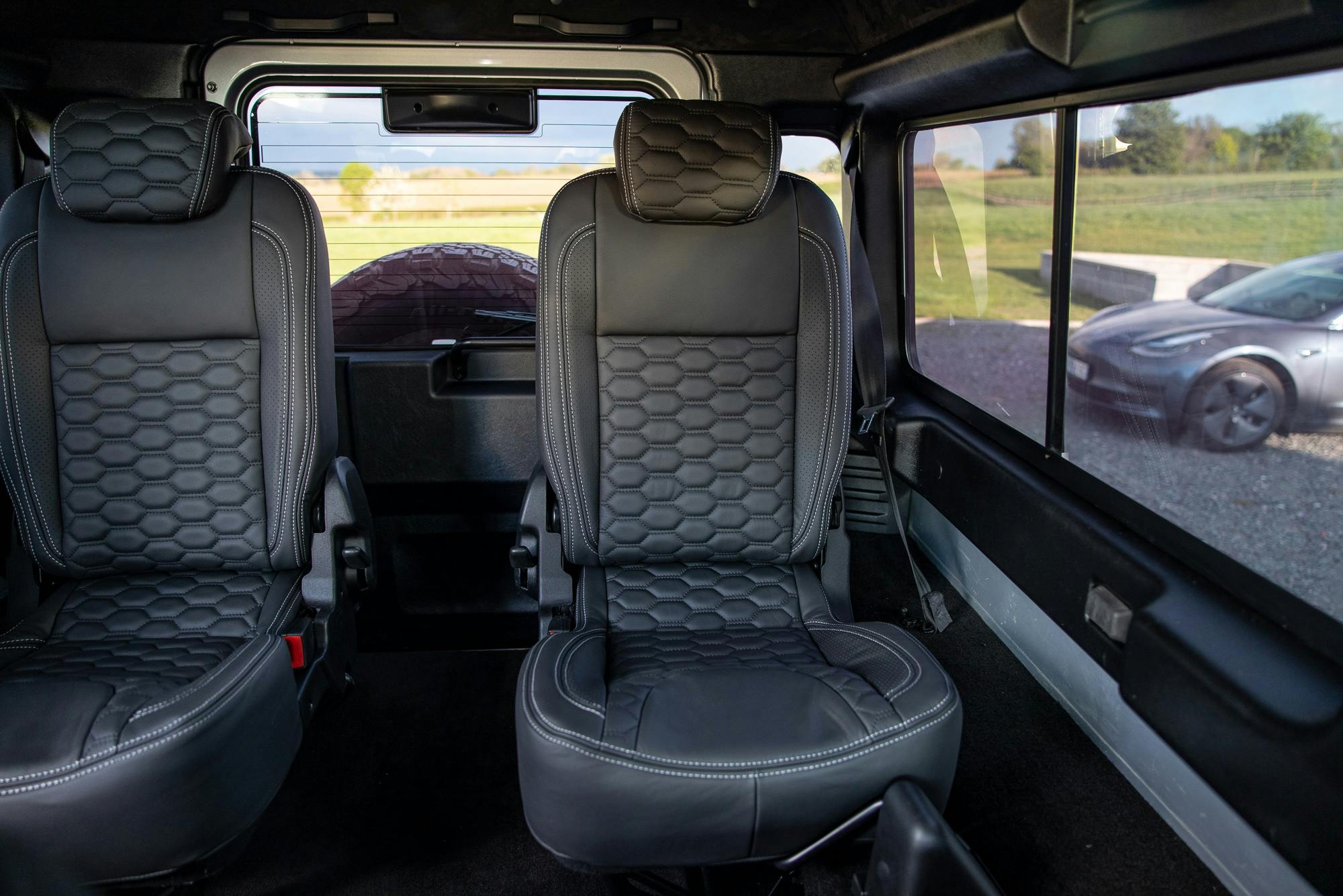 2012 LAND ROVER DEFENDER 110