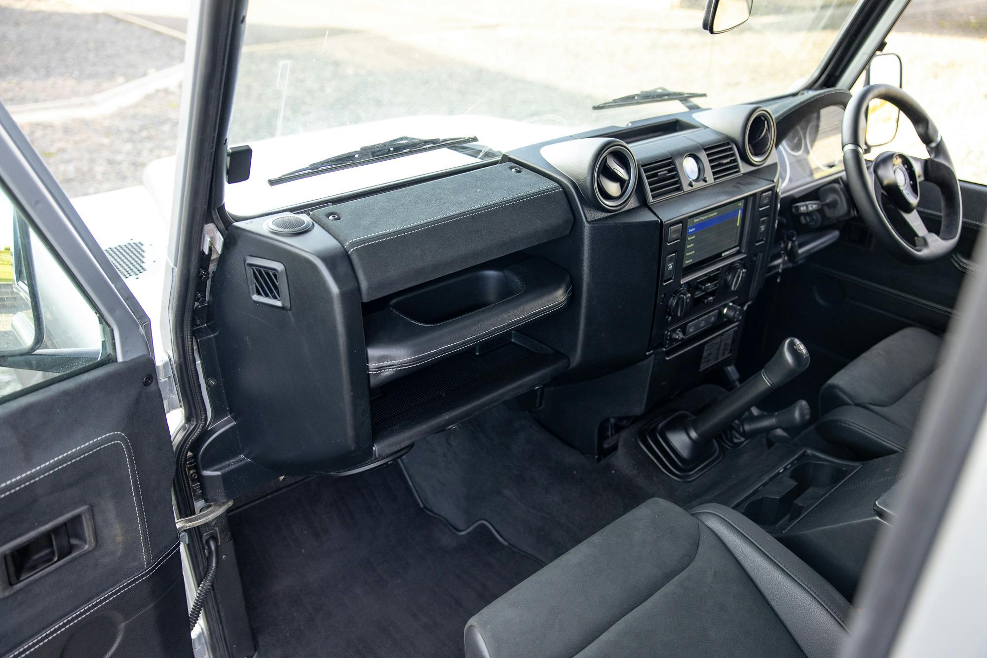 2012 LAND ROVER DEFENDER 110