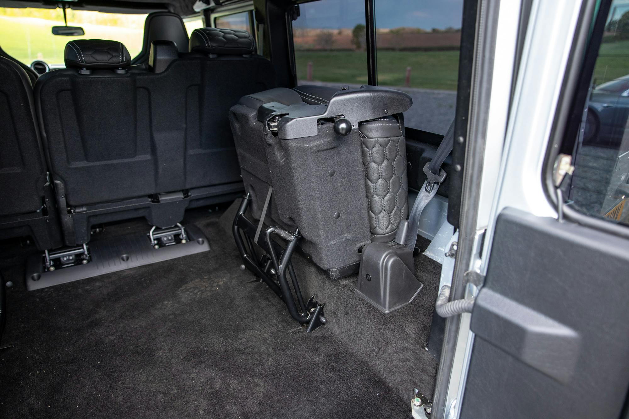 2012 LAND ROVER DEFENDER 110