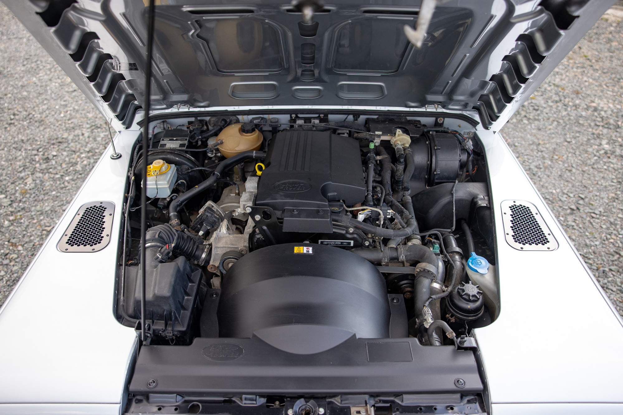 2012 LAND ROVER DEFENDER 110