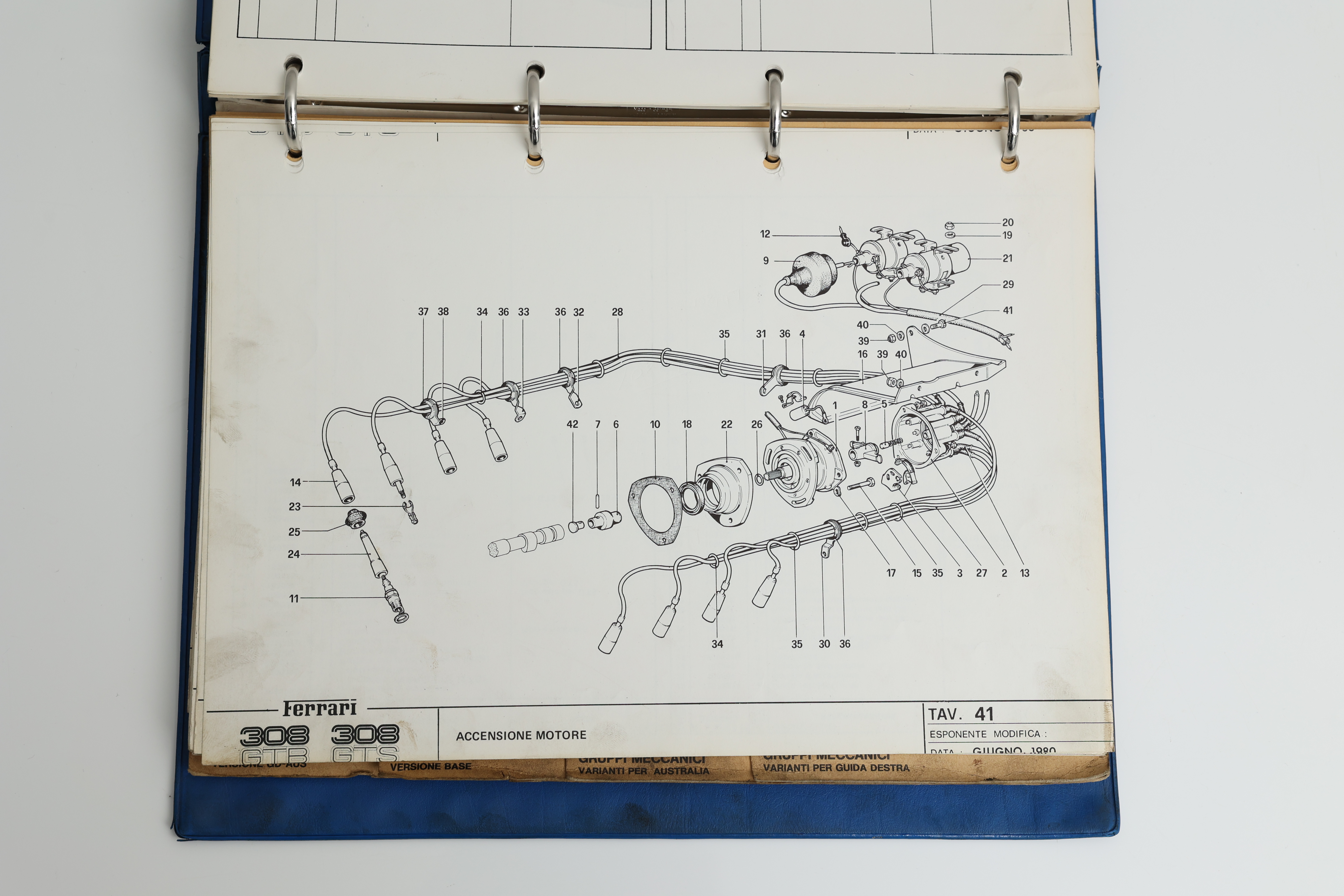 FERRARI WORKSHOP MANUALS AND PARTS CATALOGUES for sale by auction in ...