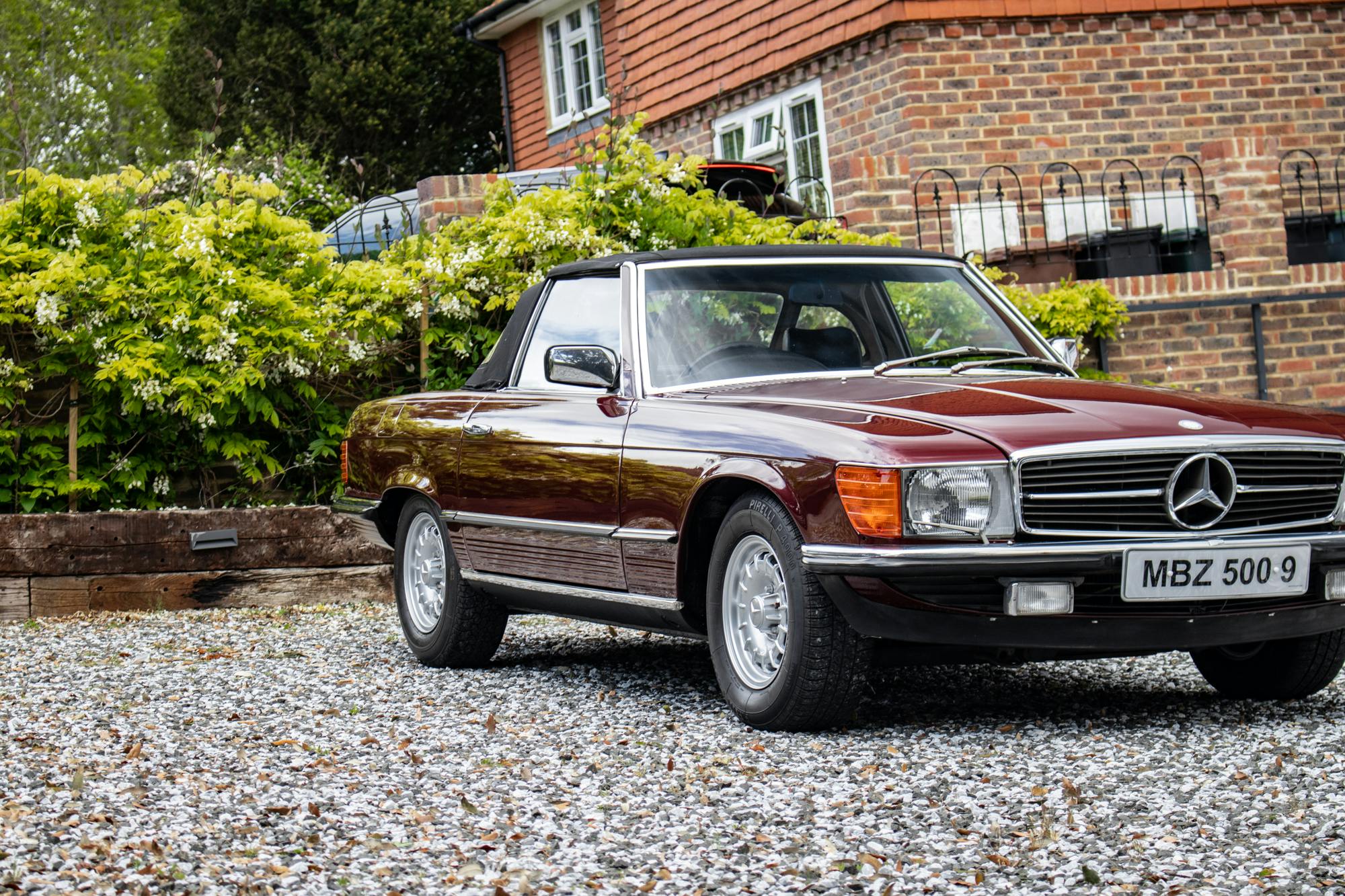 1985 MERCEDES-BENZ (R107) 500 SL