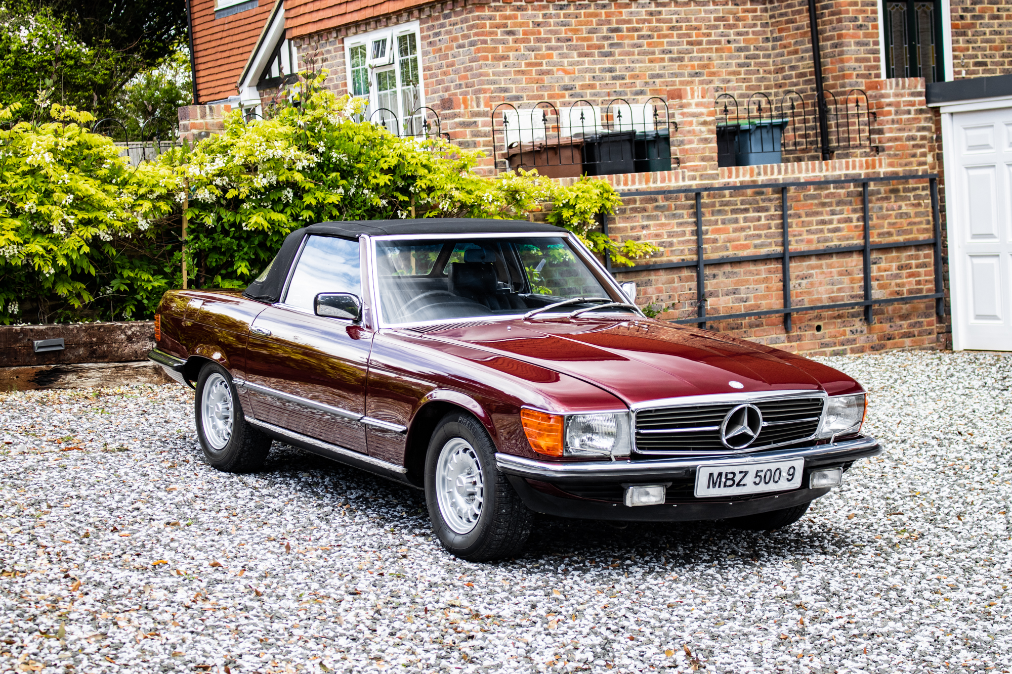 1985 MERCEDES-BENZ (R107) 500 SL