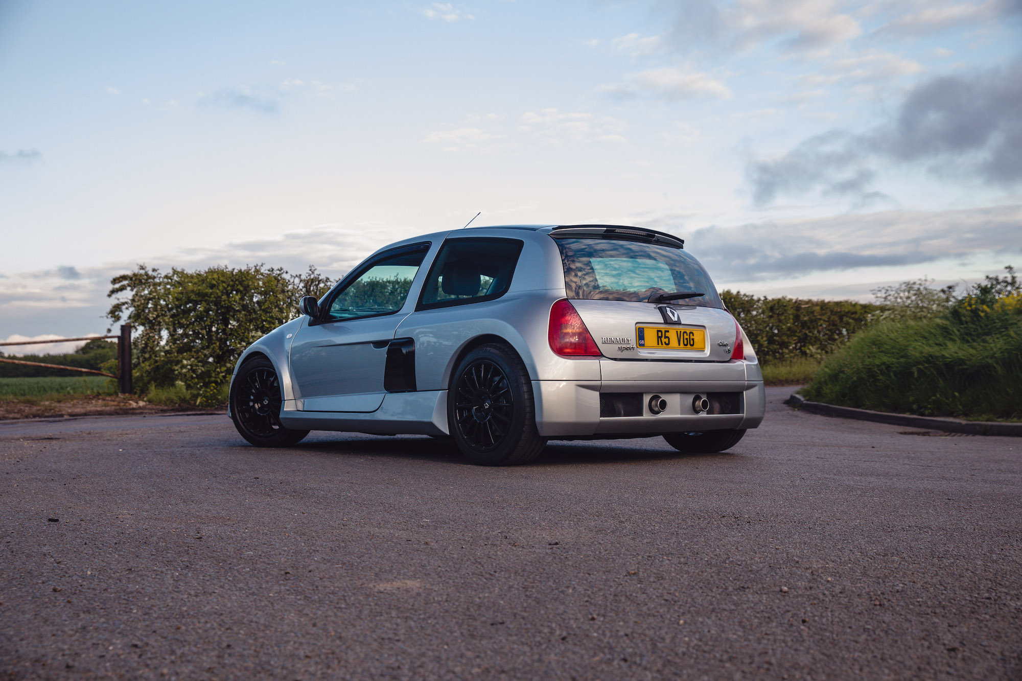 2002 RENAULT CLIO V6 PHASE 1 for sale by auction in Colchester, Essex ...